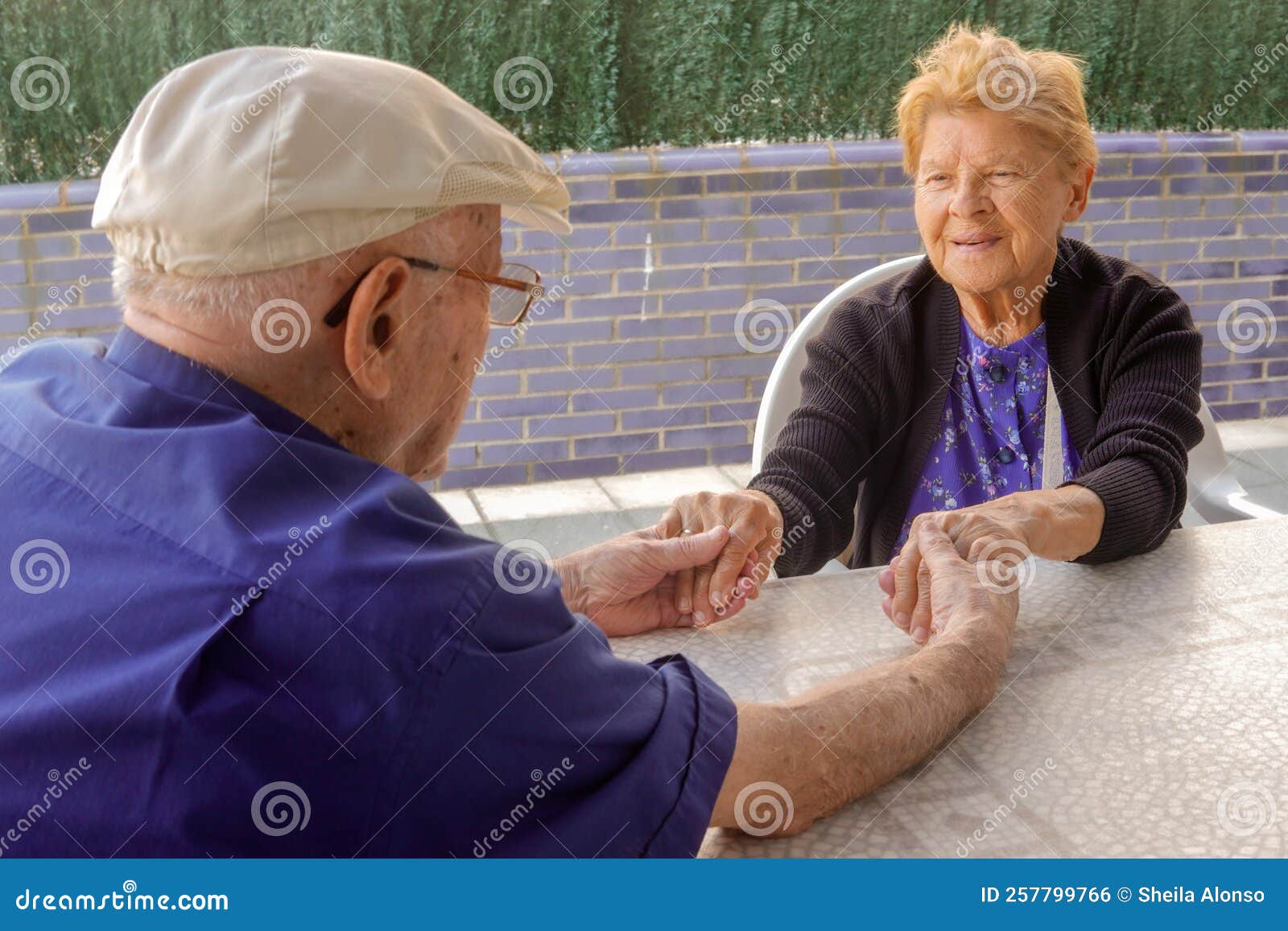 Loneliness in Old Age. Support between Older People in the Community ...