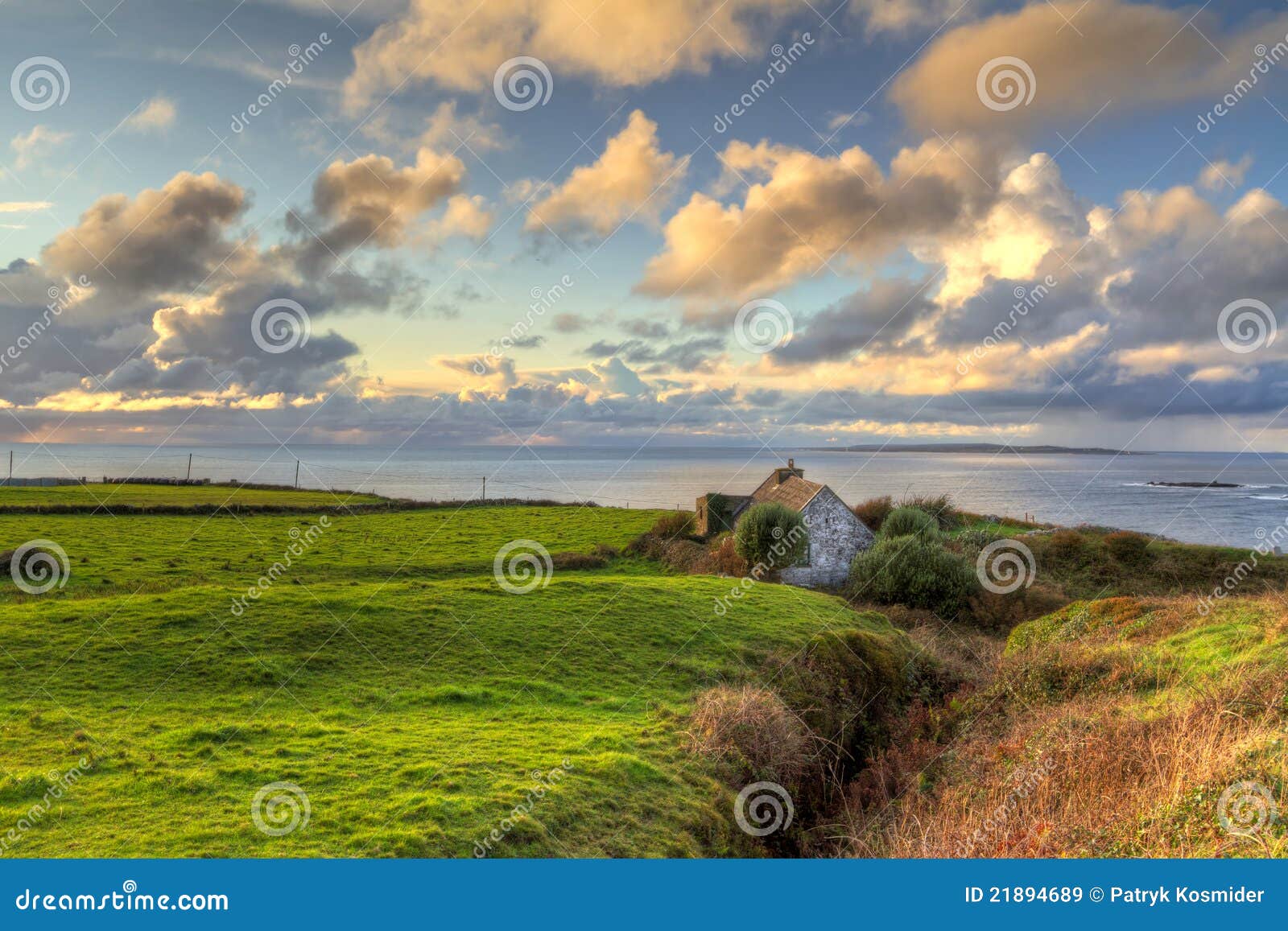 Lonely Cottage House at the Ocean Stock Image - Image of house, bush ...