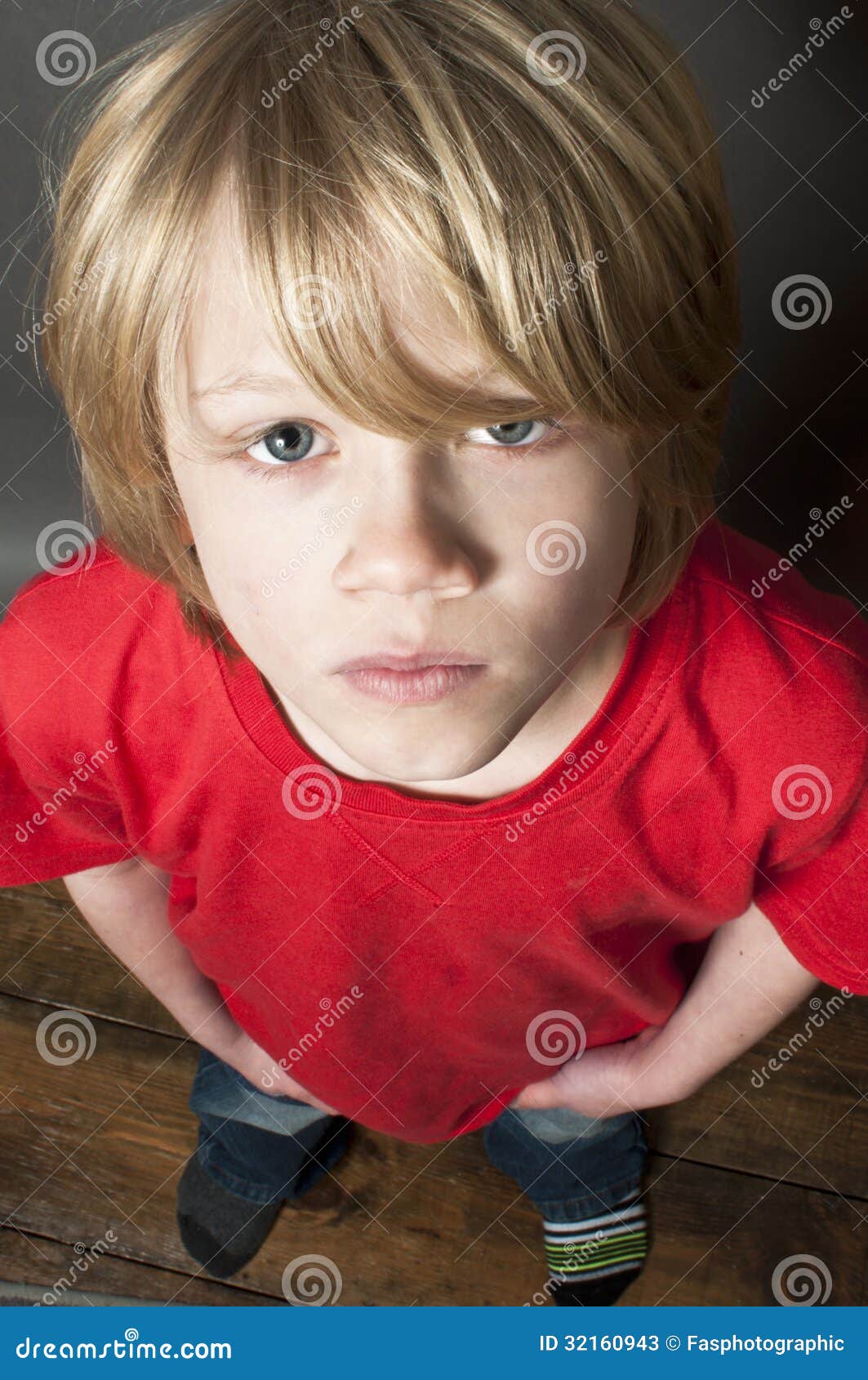Lonely frightened child stock image. Image of feelings - 32160943