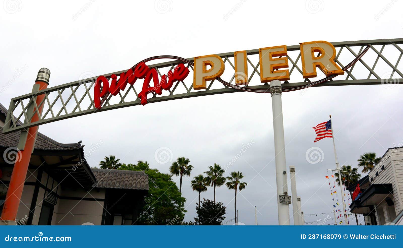 Long Beach, California: Long Beach Pine Ave PIER Editorial Stock Image ...