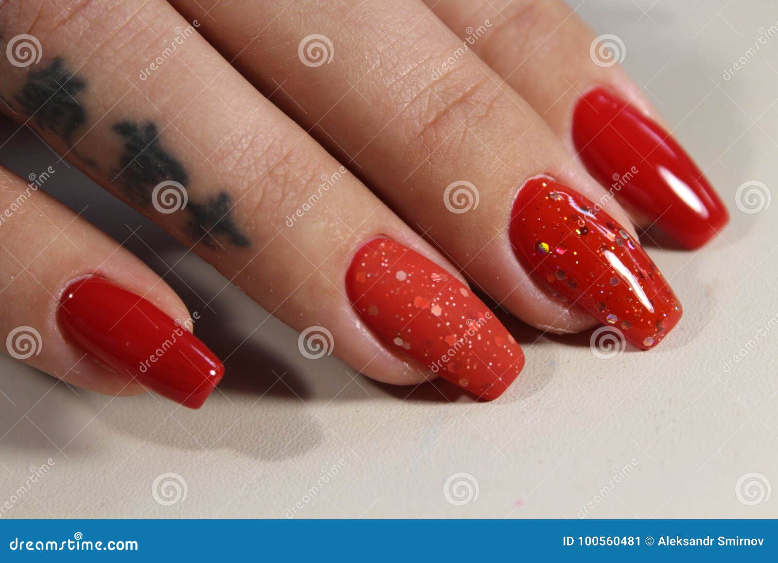 Beautiful red nails stock image. Image of nail, polish - 100560481