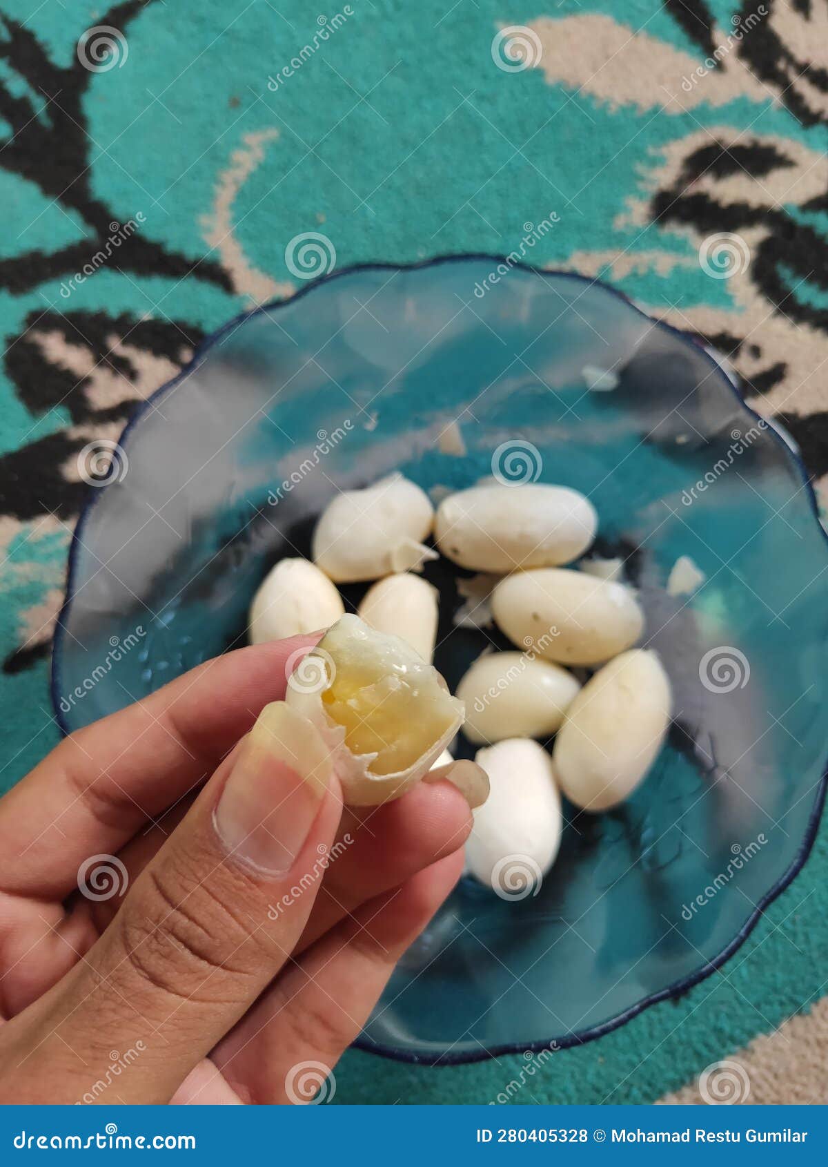 Long-boiled Turtle Eggs, and Ready To Eat. Stock Photo - Image of ...