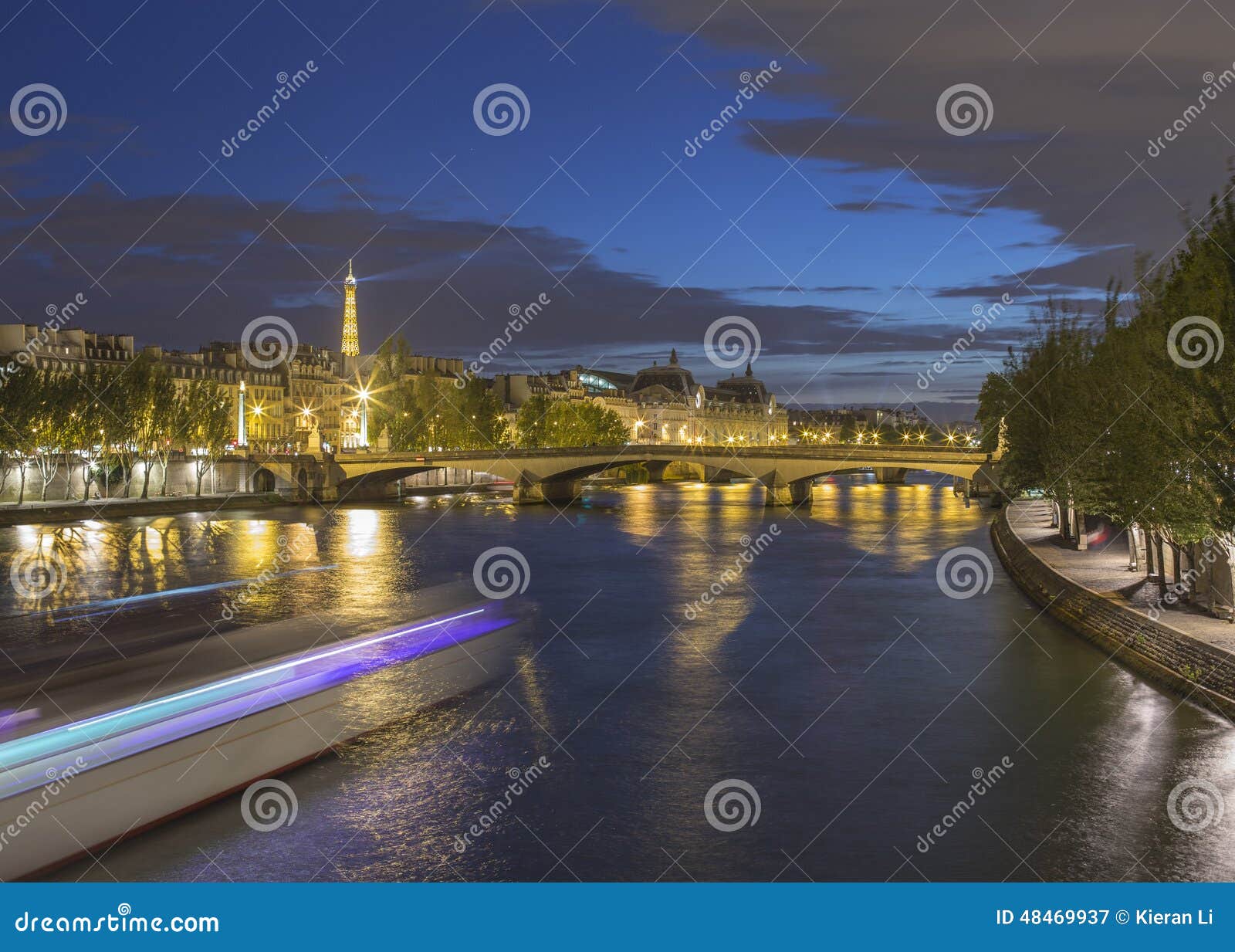 Long Exposure of Paris from Pont Neuf Editorial Photography - Image of ...