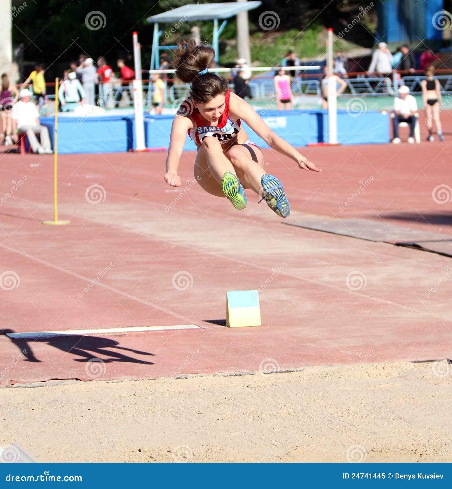 On the long jump editorial image. Image of body, goal - 24741445