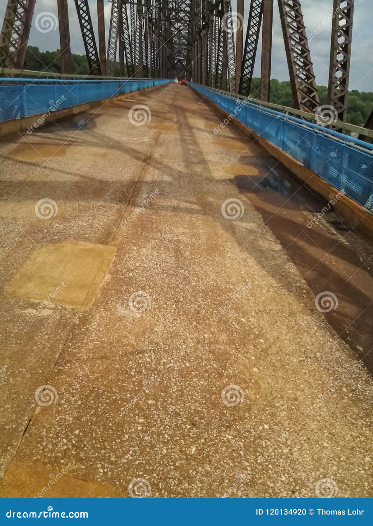 Lonesome Stretch of Highway Stock Photo - Image of byway, desolate ...