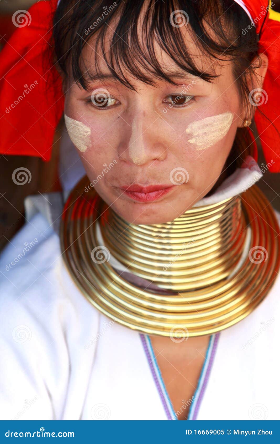 Long Neck Tribe,Thailand editorial image. Image of colorful - 16669005