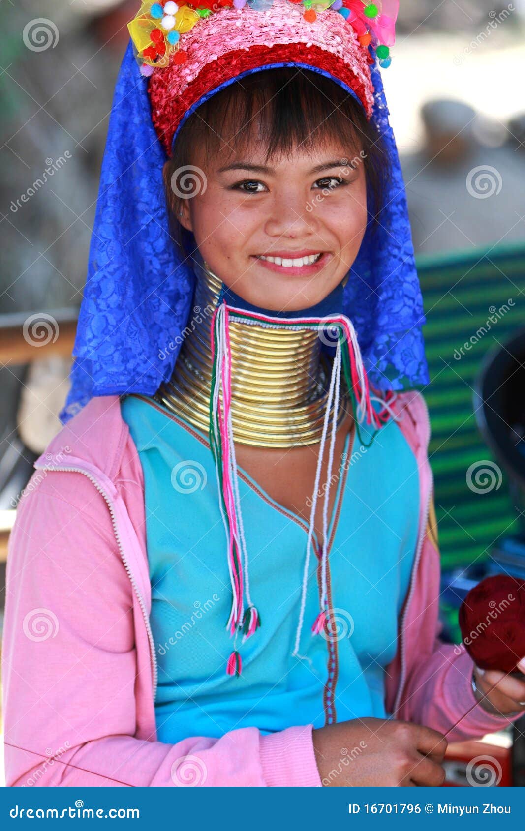 Long Neck Tribe,Thailand editorial photo. Image of refugee - 16701796