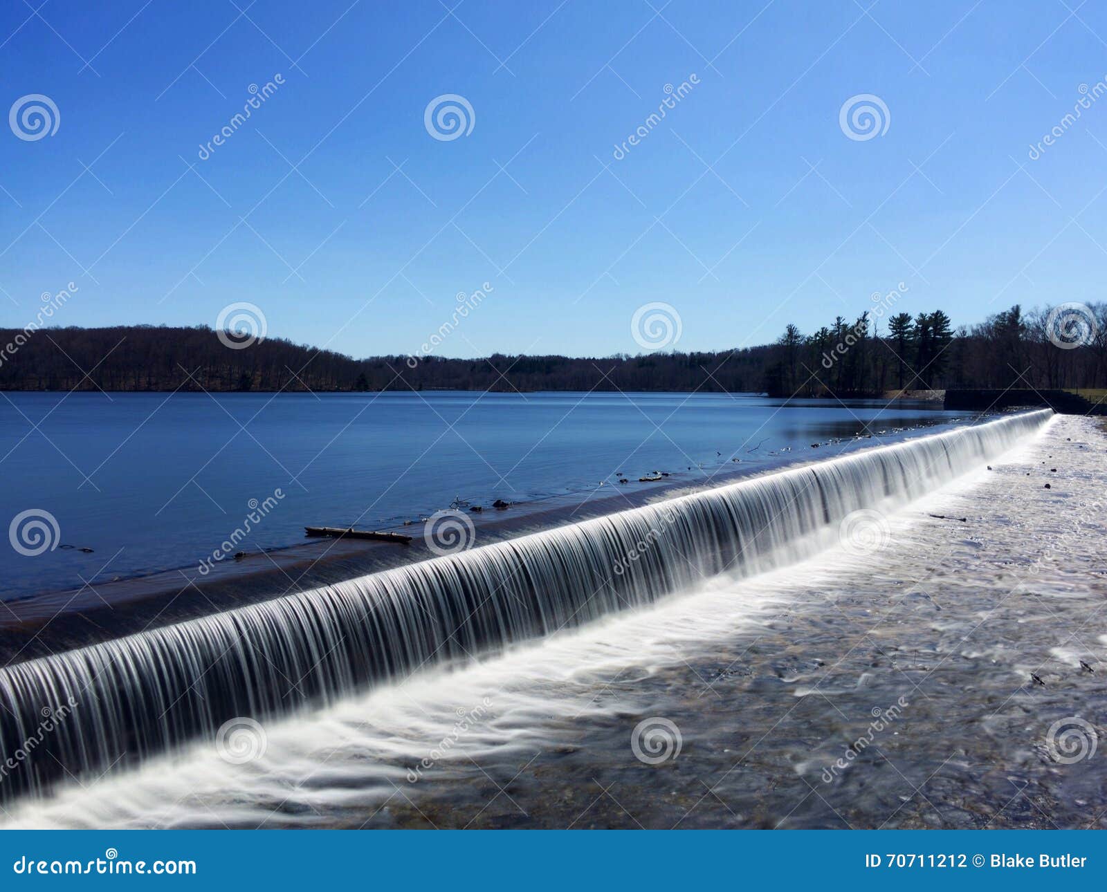 Long overflowing dam editorial photography. Image of created - 70711212