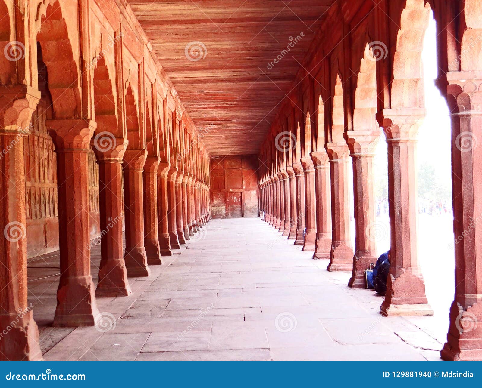 Long pillared corridor editorial image. Image of mughal - 129881940