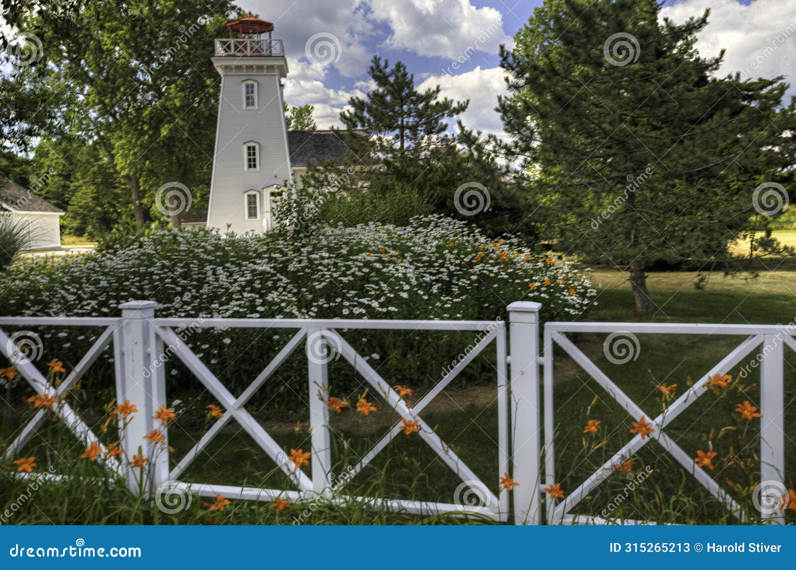 Long Point Old Cut Light in Ontario, Canada Stock Image - Image of ...