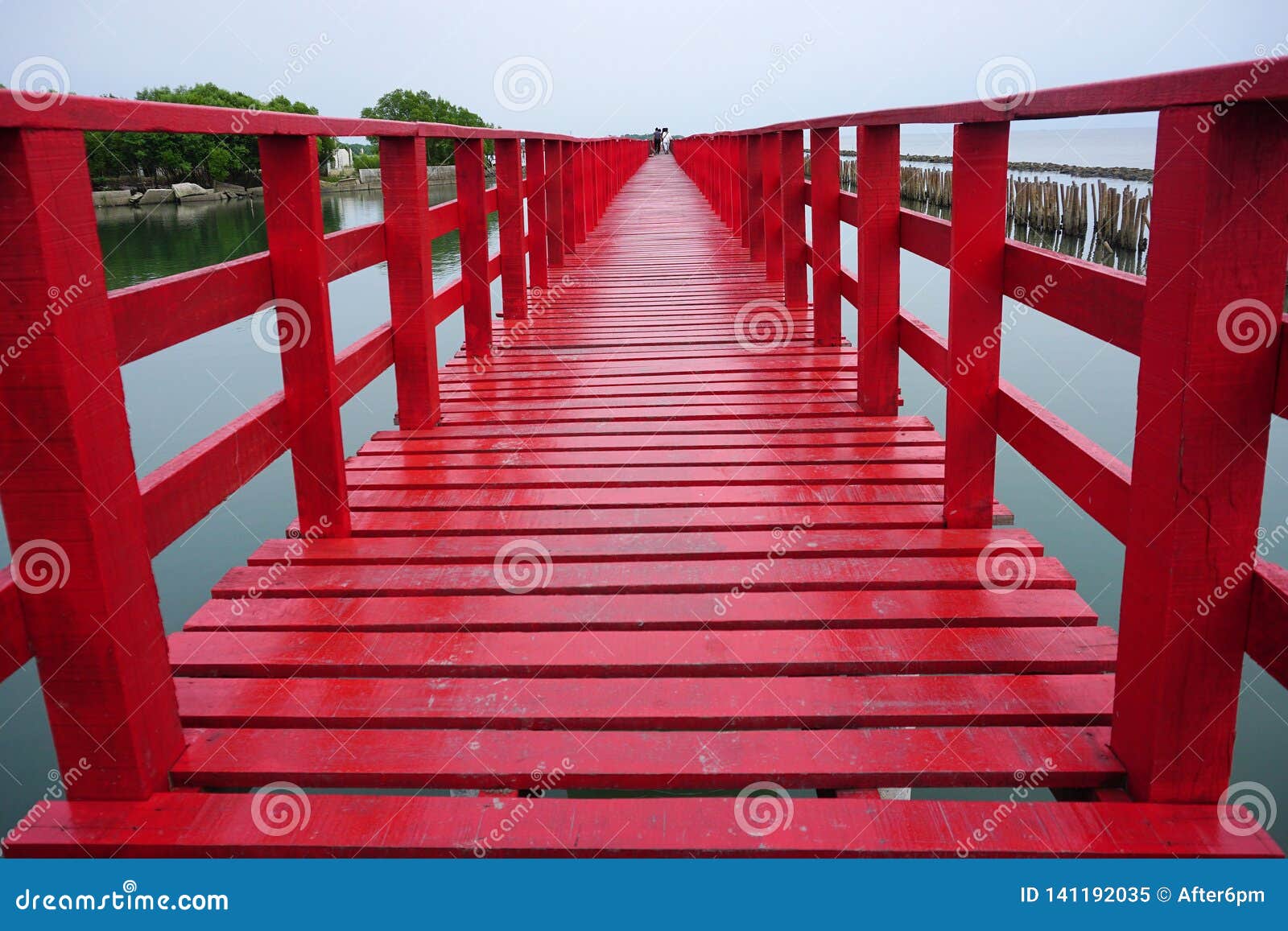 Long Red Bridge Samut Sakhon in Bays Thailand Stock Image - Image of ...