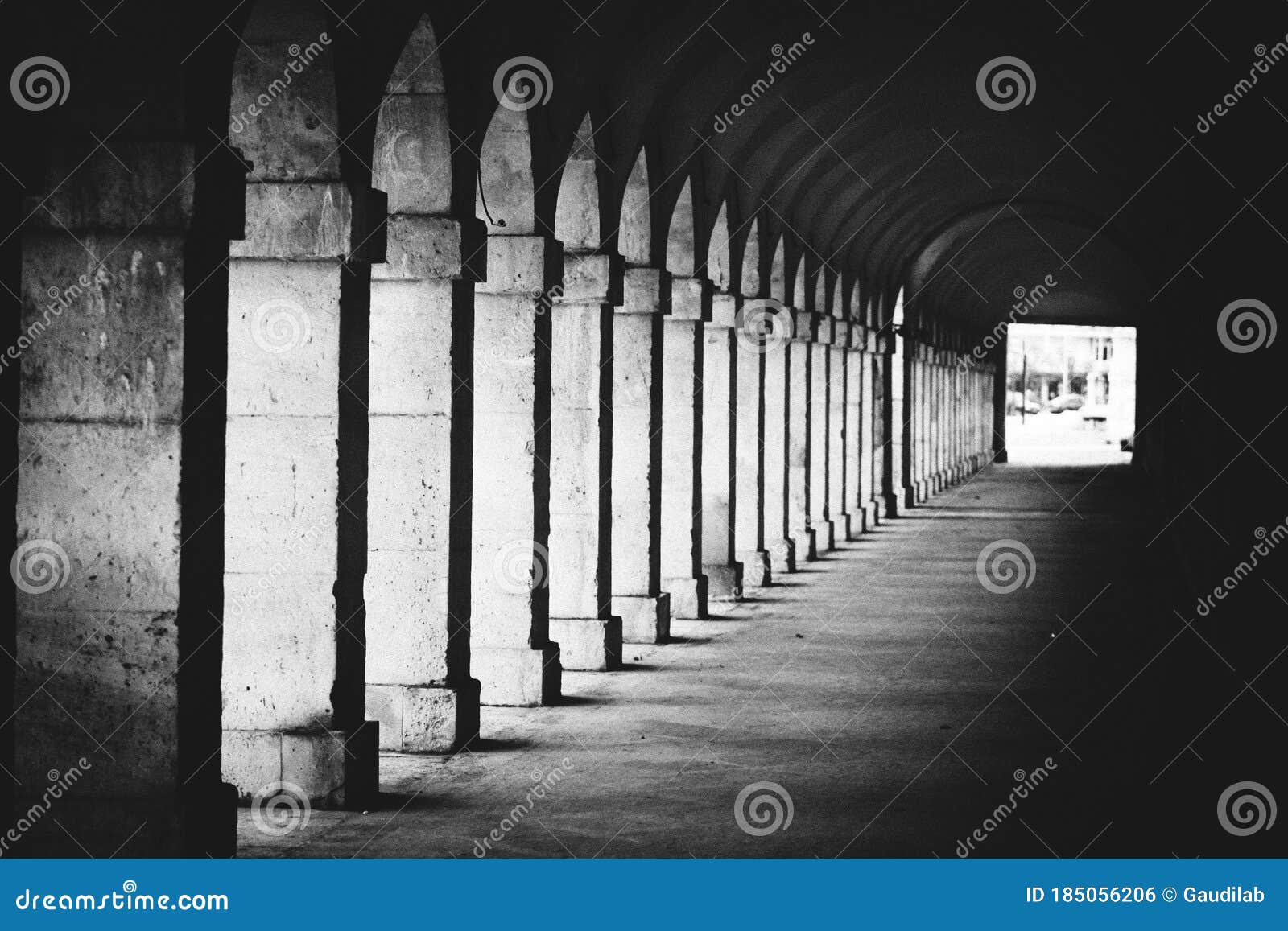 Long Row of Colonnade Columns and Arcs Stock Photo - Image of arcade ...