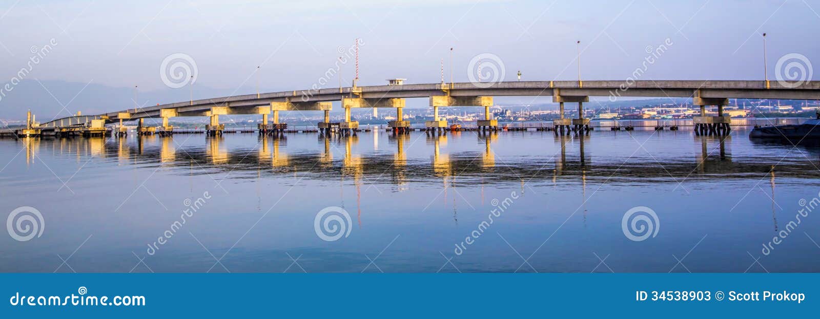 Long Span Bridge stock image. Image of horizon, architecture - 34538903