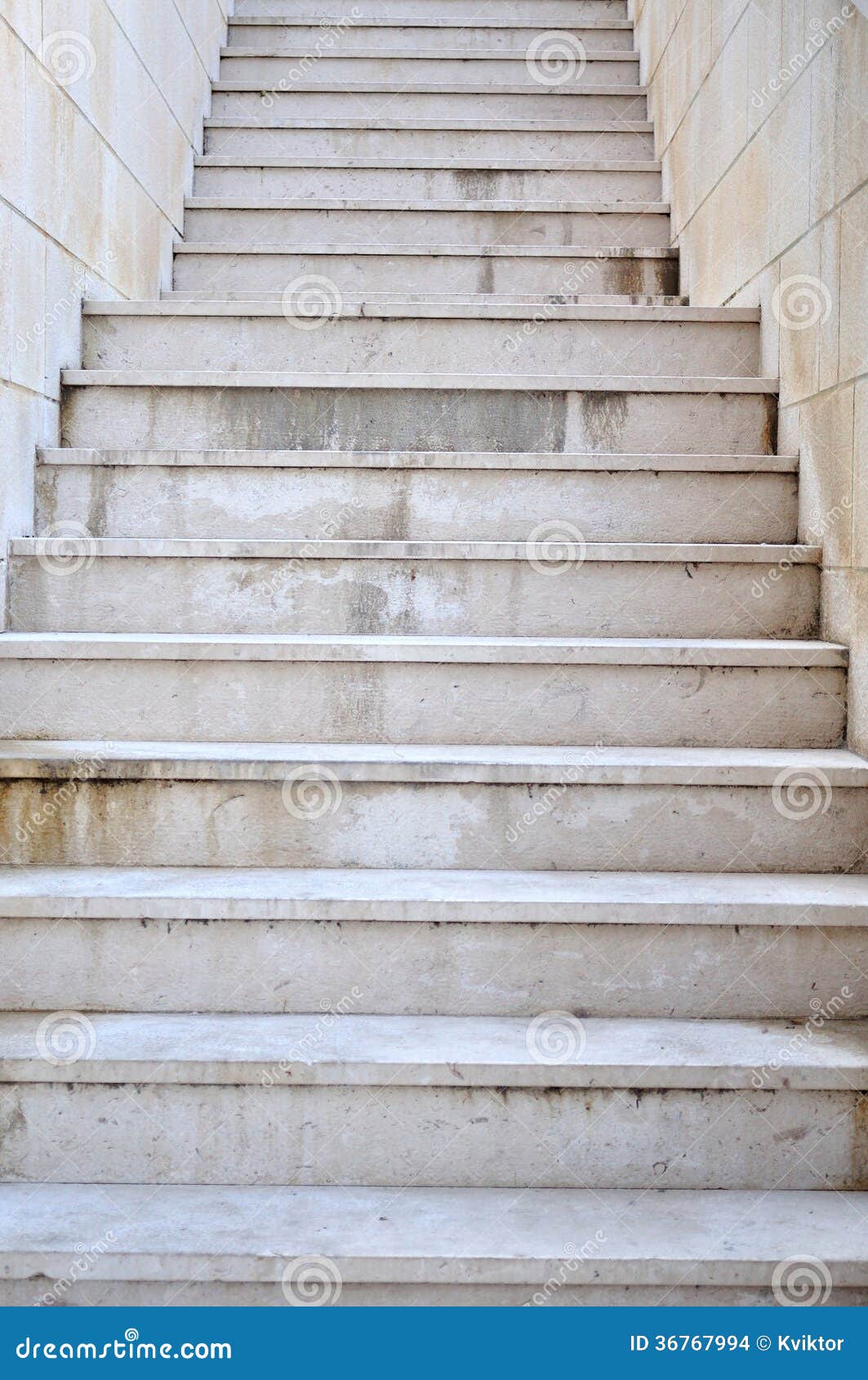 Long Stairs with Many Steps Stock Photo - Image of hope, building: 36767994