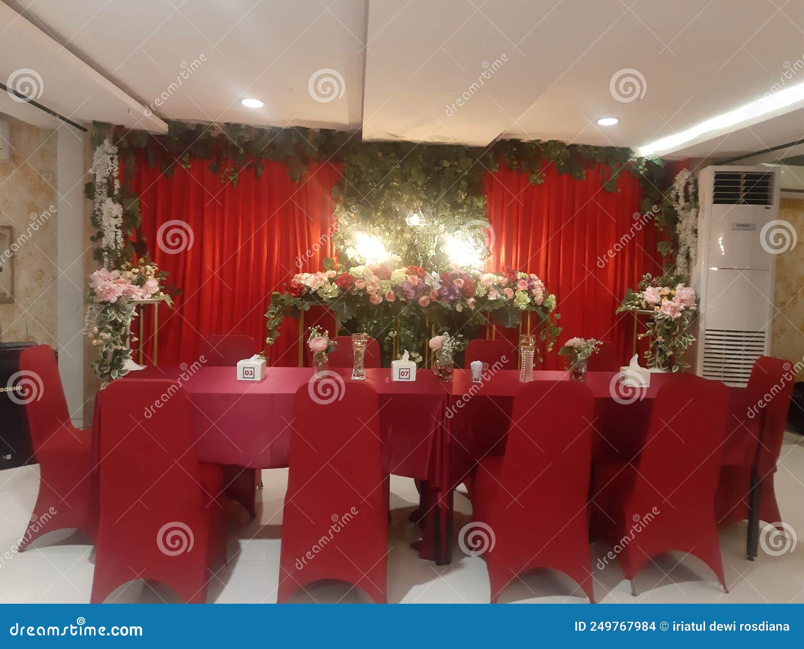 Long table event stock photo. Image of long, meal, wedding - 249767984