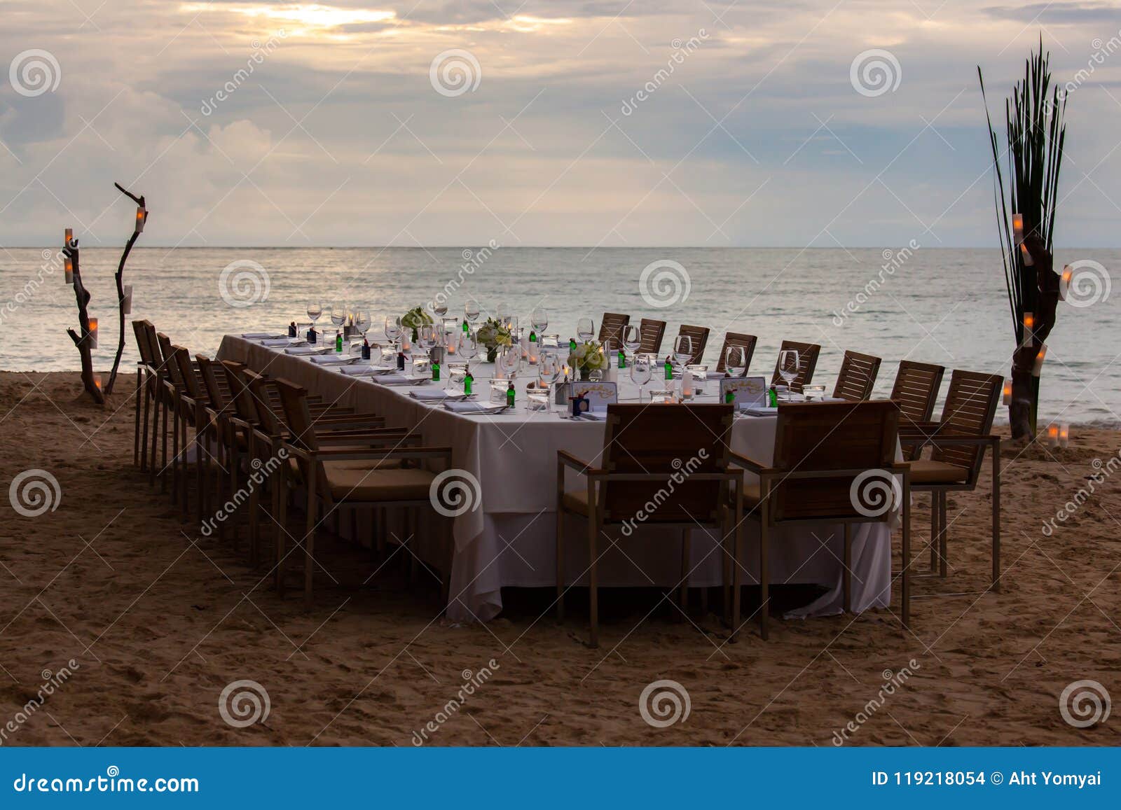 Long Table Wedding Dinner Setup. Stock Photo - Image of formal, flower ...