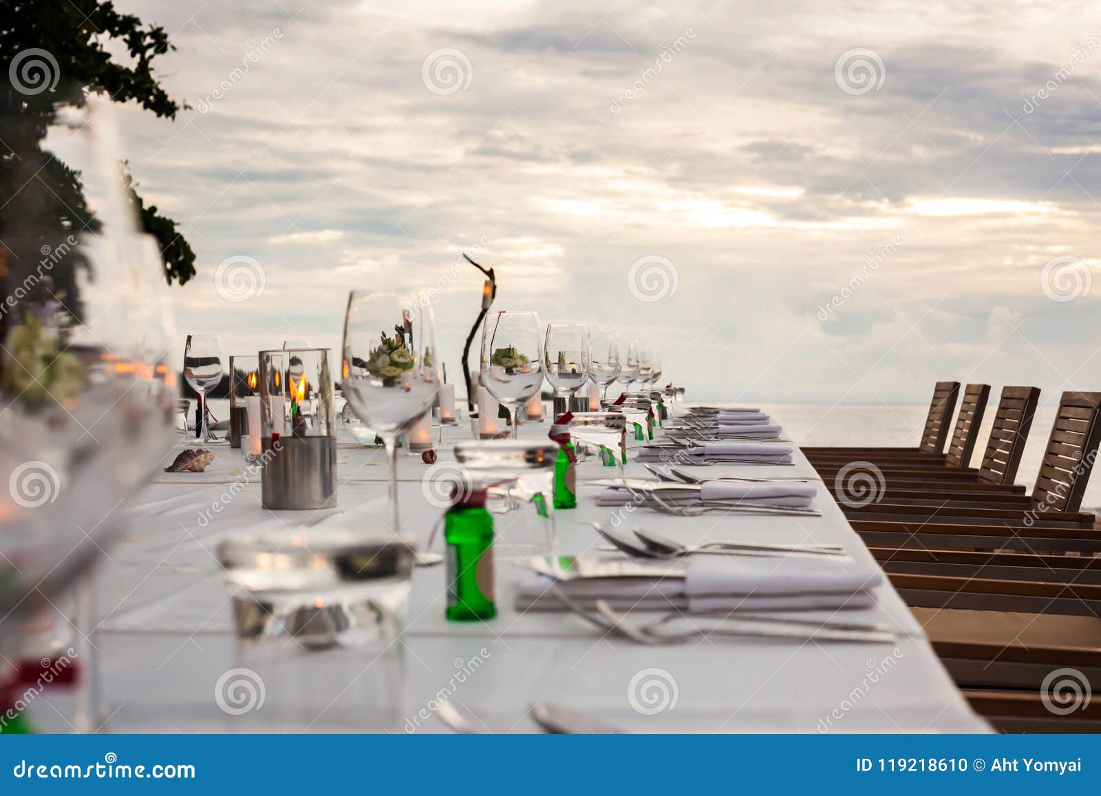 Long Table Wedding Dinner Setup. Stock Photo - Image of beach, dine ...