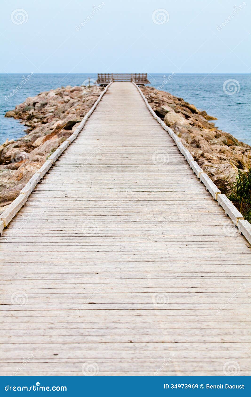 Long Wooden Dock with Observatory and View of the Ocean Stock Image ...