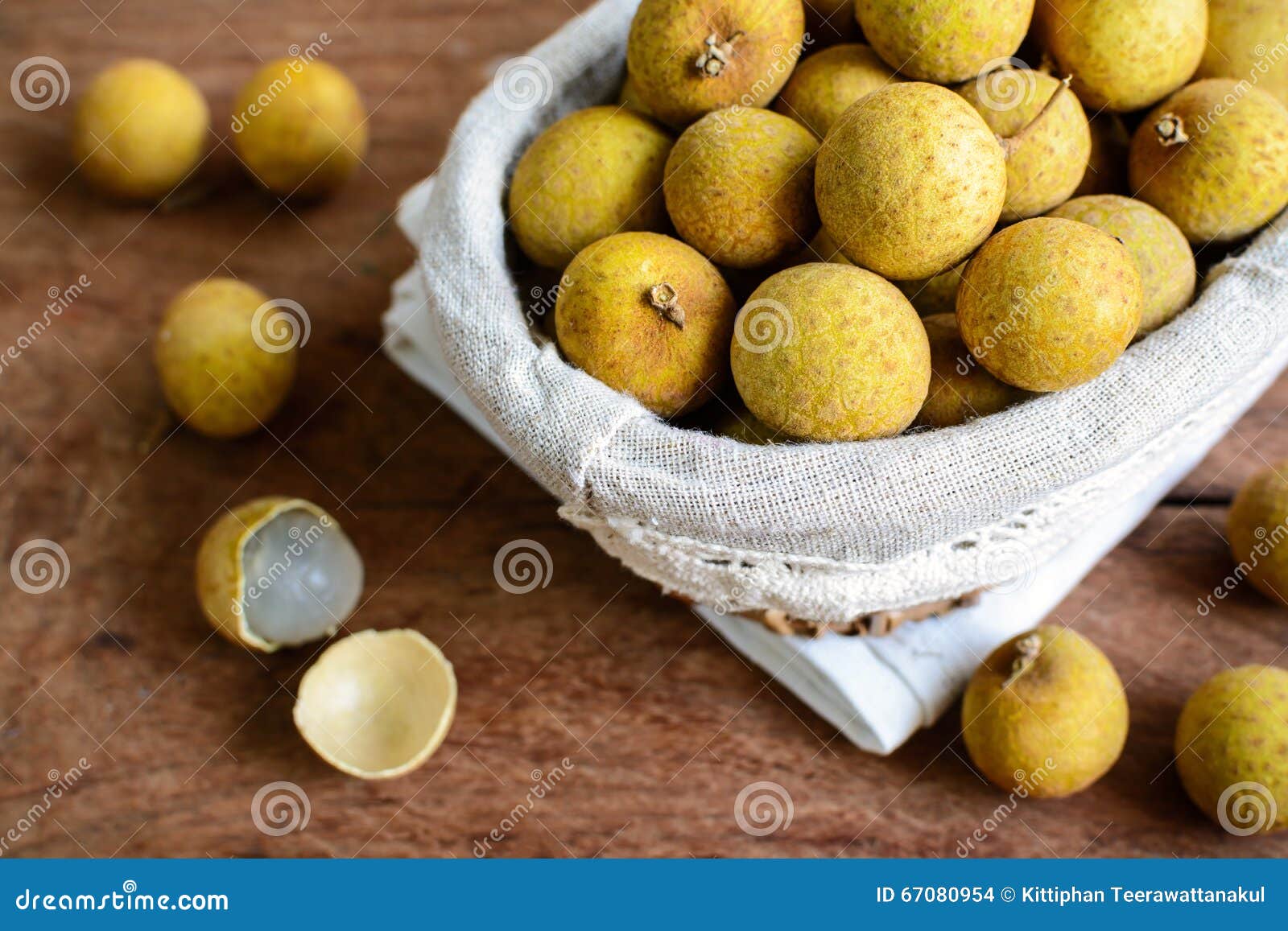 Longan. Dimocarpus Longan. Branch Longan Fruit Whole Fruits And In A ...