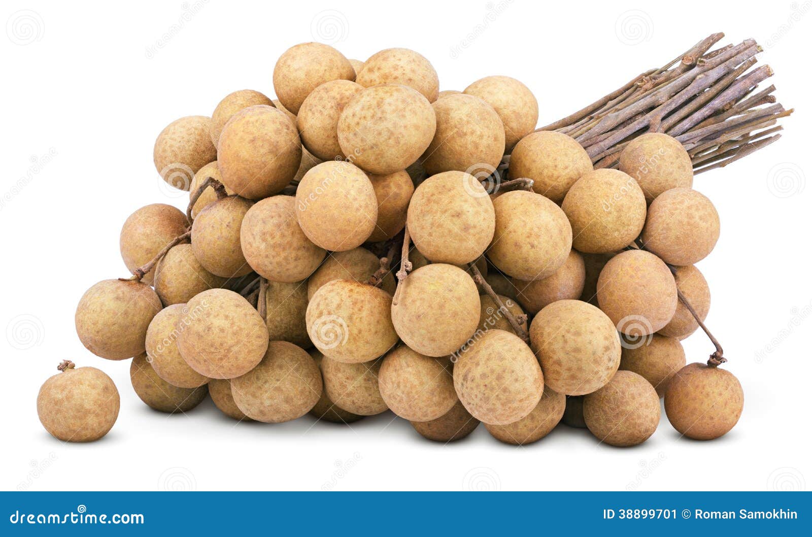 Longan Fruit Isolated on White Stock Image - Image of juicy, closed ...