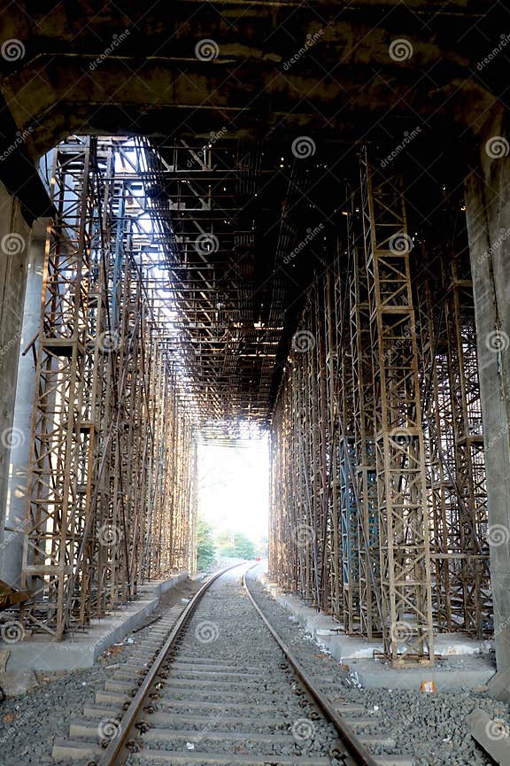 The Longest Railroad Tracks Going through Under Construction Bridge ...
