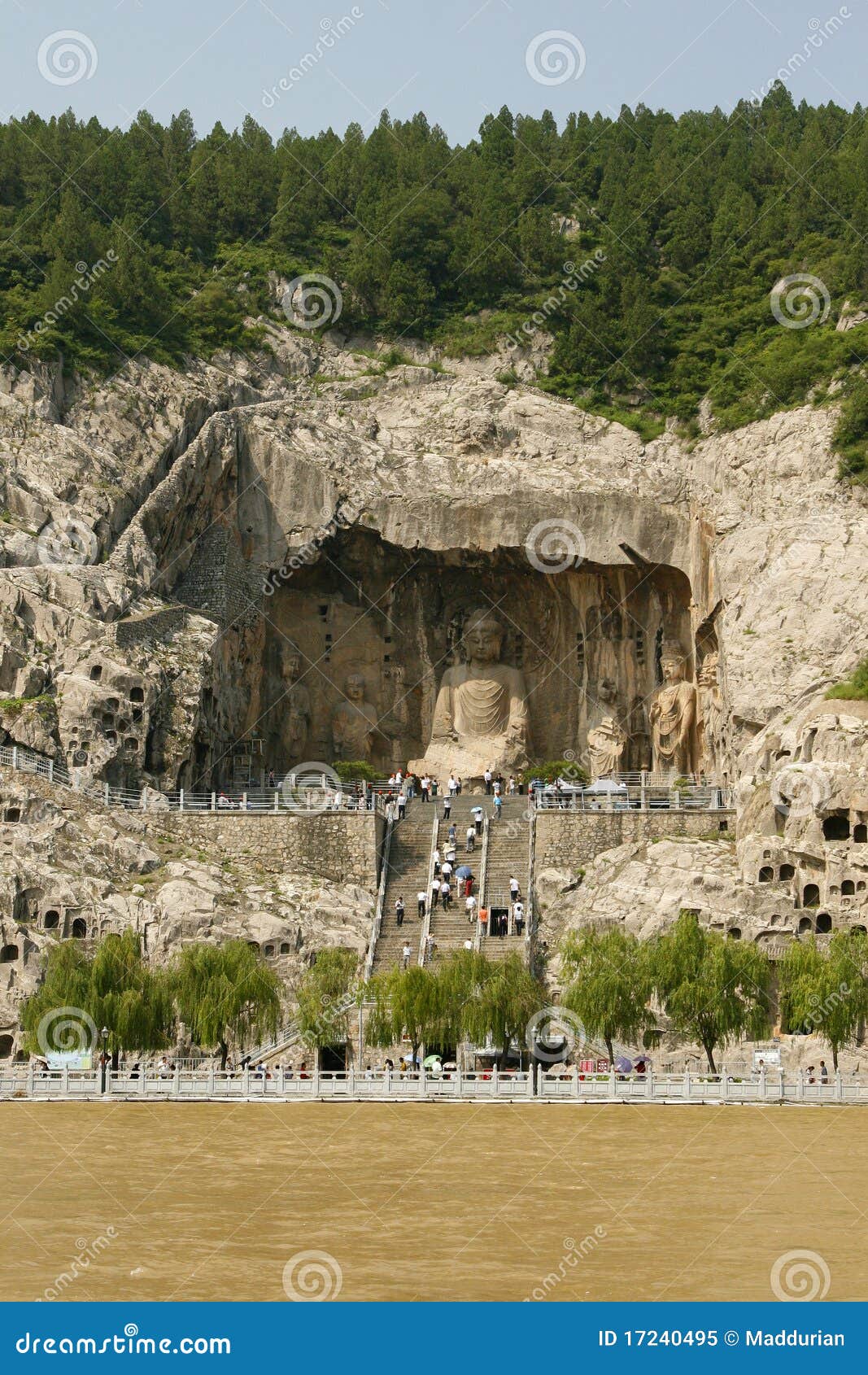 Longmen Grottoes of Luoyang Stock Image - Image of tang, grottoes: 17240495
