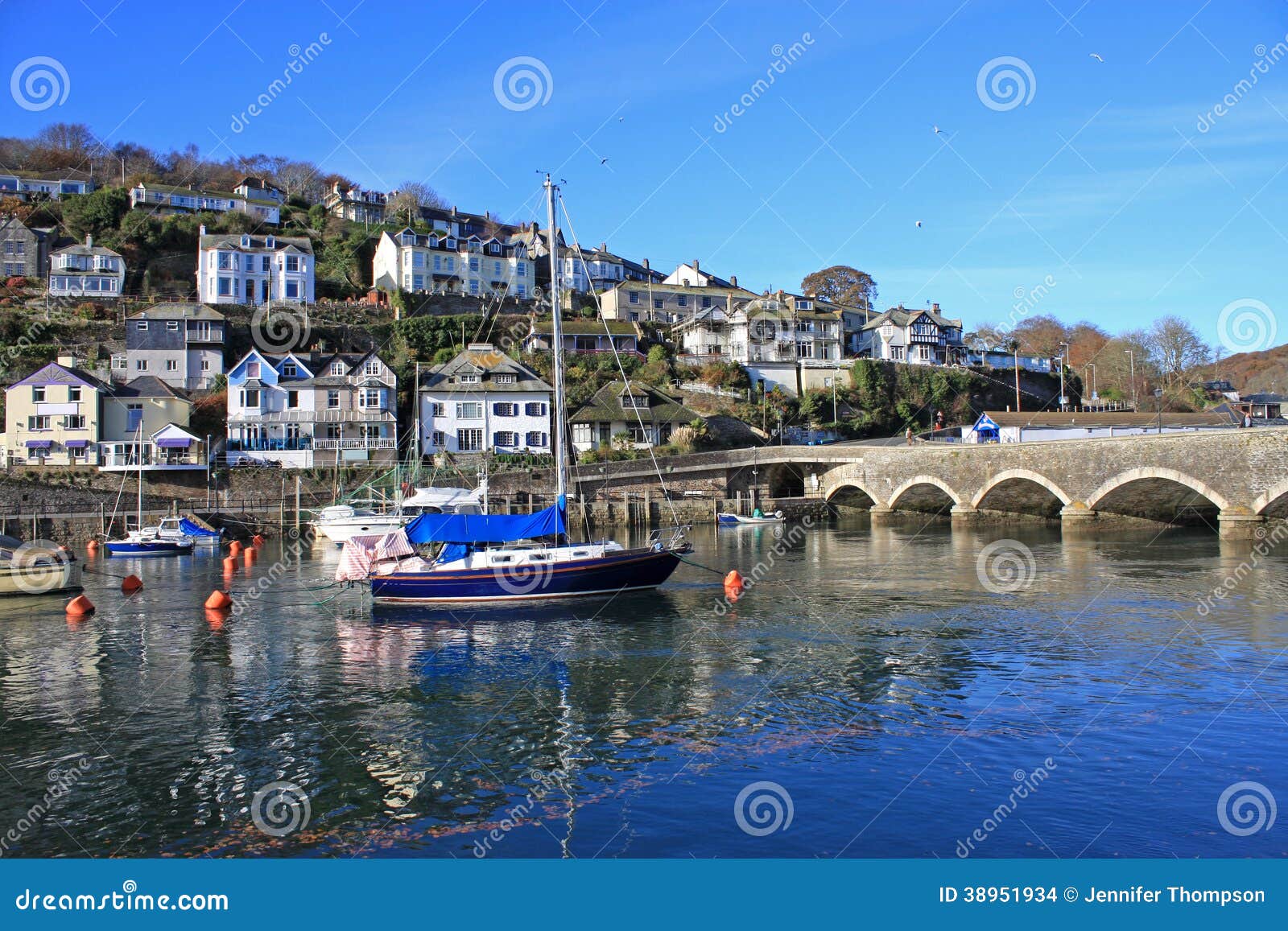 Looe, Cornwall stock photo. Image of house, shimmer, structure - 38951934