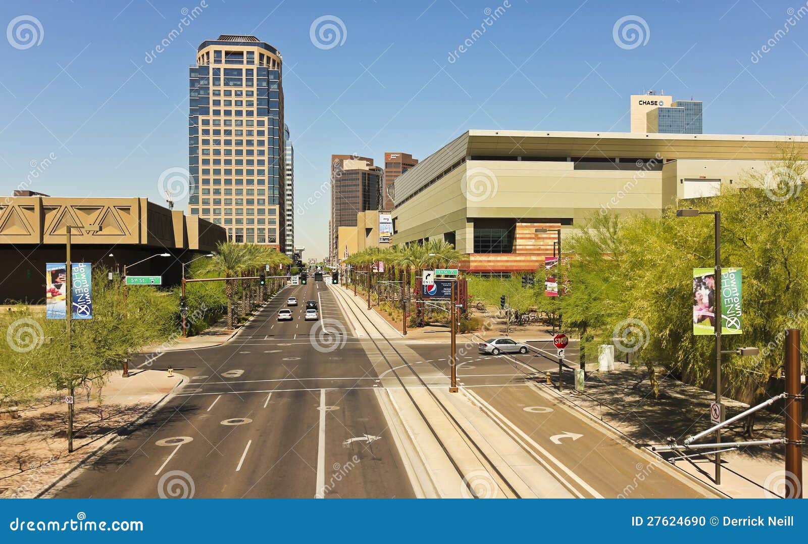 A Look at Downtown in Phoenix, Arizona Editorial Image - Image of ...