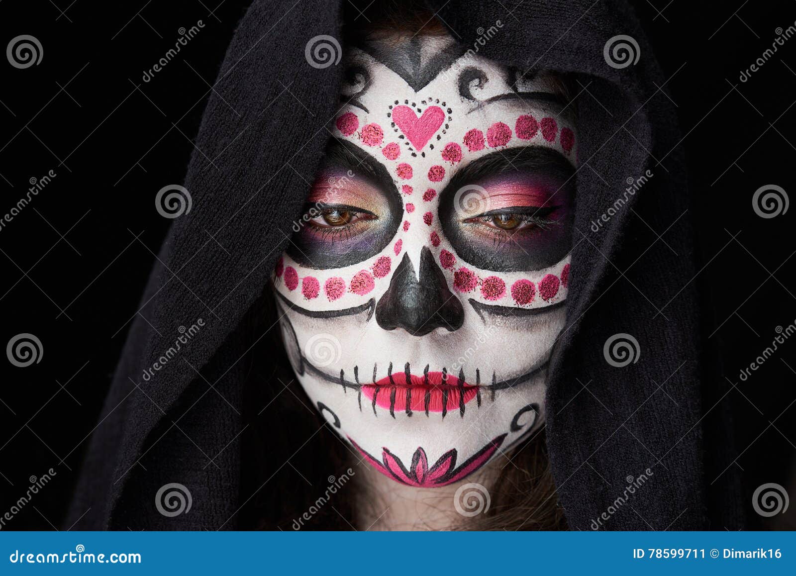 Looking down catrina skull stock image. Image of looking - 78599711