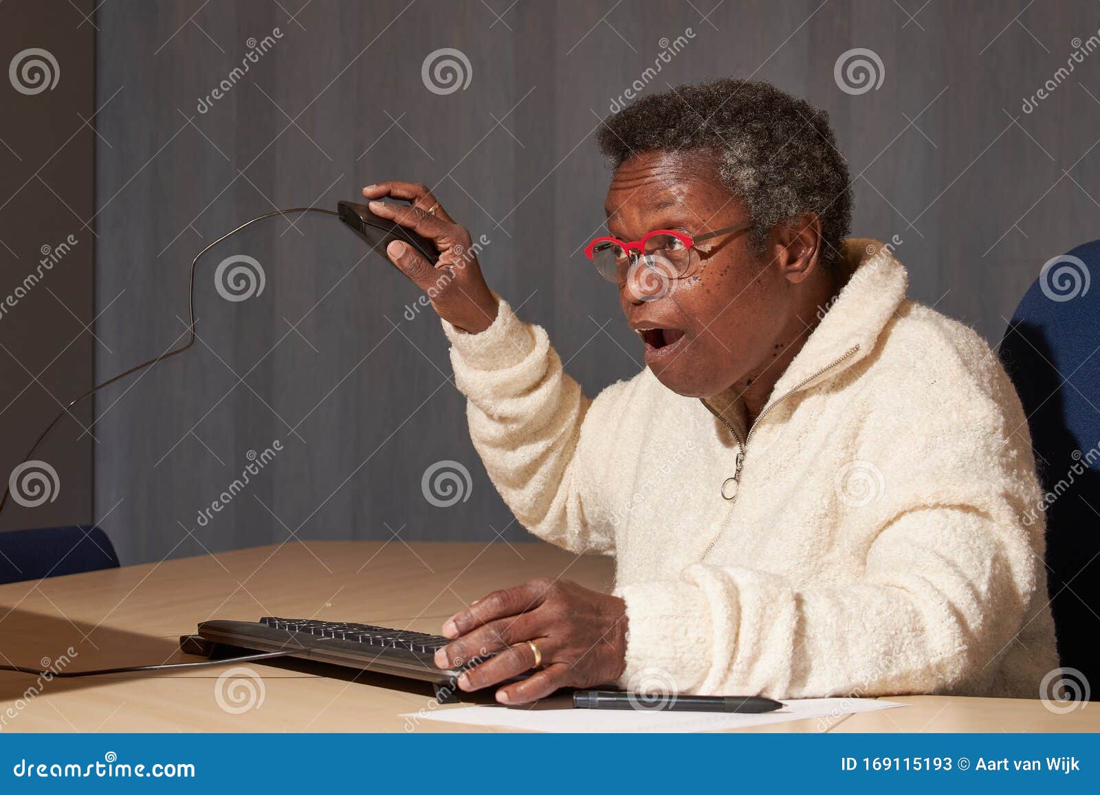 Looking Funny at the Office Stock Image - Image of mouse, dumb: 169115193