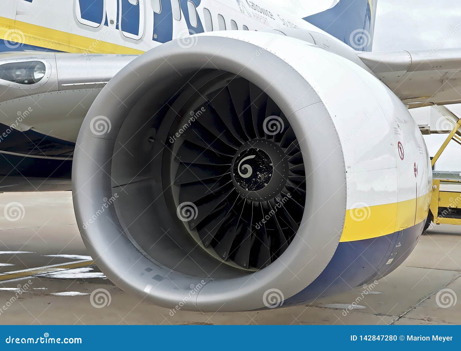 Looking Inside a Turbine of an Airplane Editorial Image - Image of ...