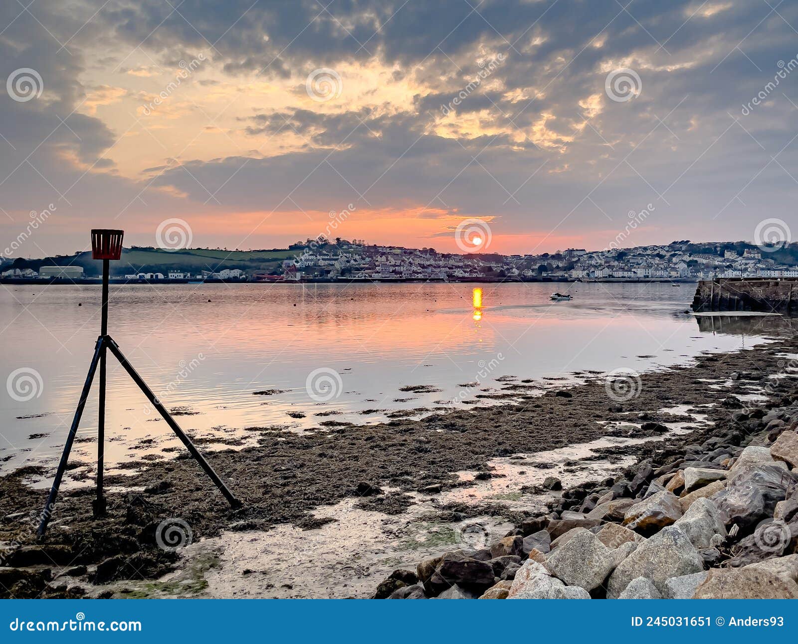Looking Over the River Torridge To Appledore at Spring Sunset, Devon, UK Editorial Photo - Image ...