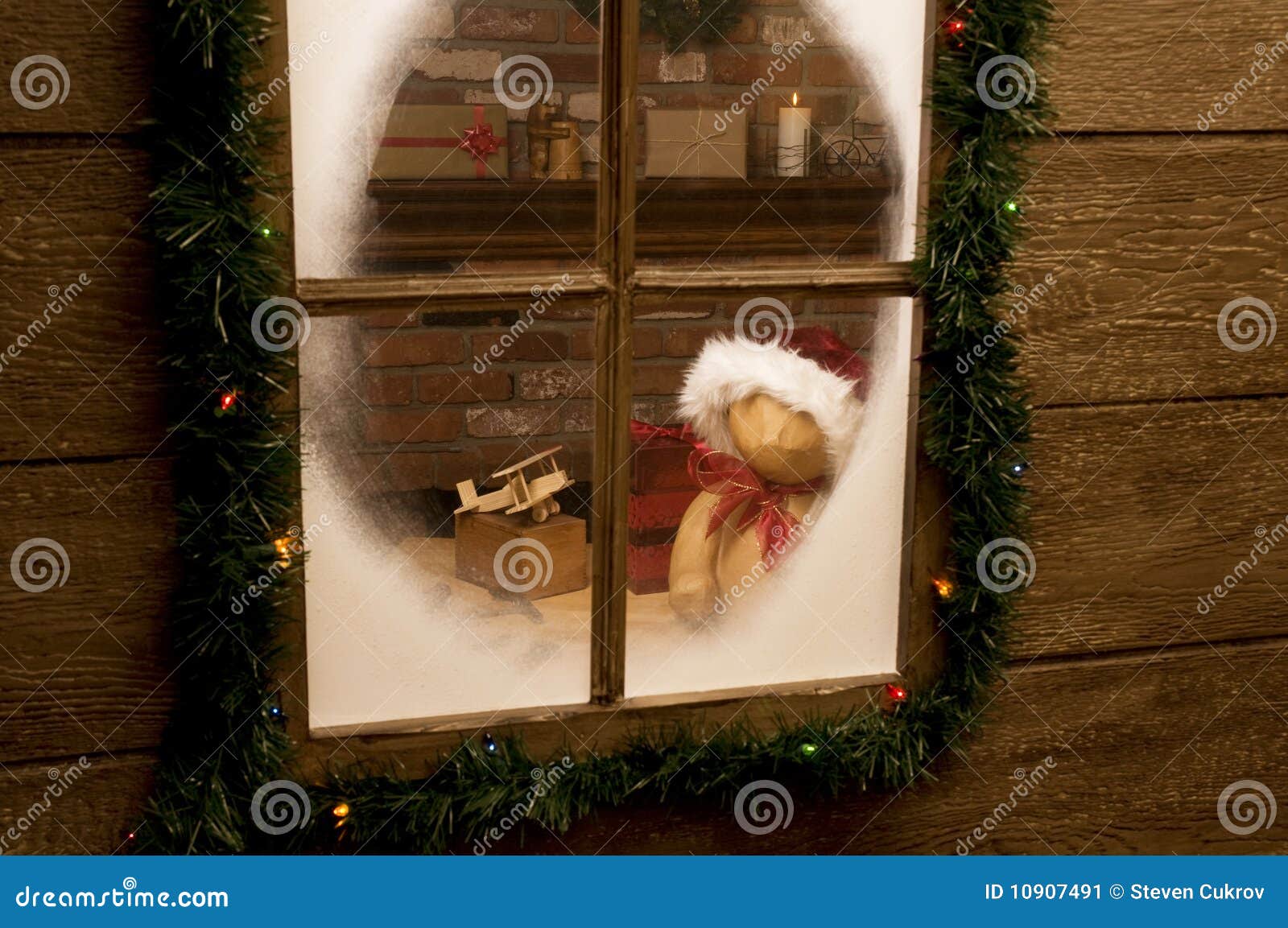 Looking into Santa S Workshop Stock Image - Image of brick, wreath ...