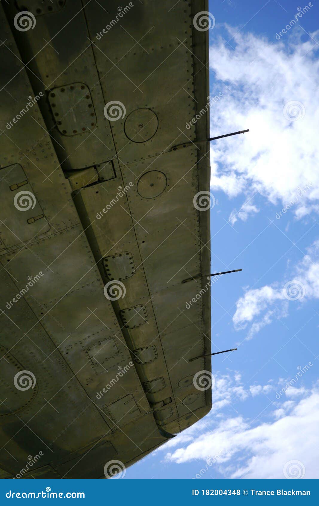 Looking Up at the Underside of an Airplane Wing Stock Photo - Image of ...