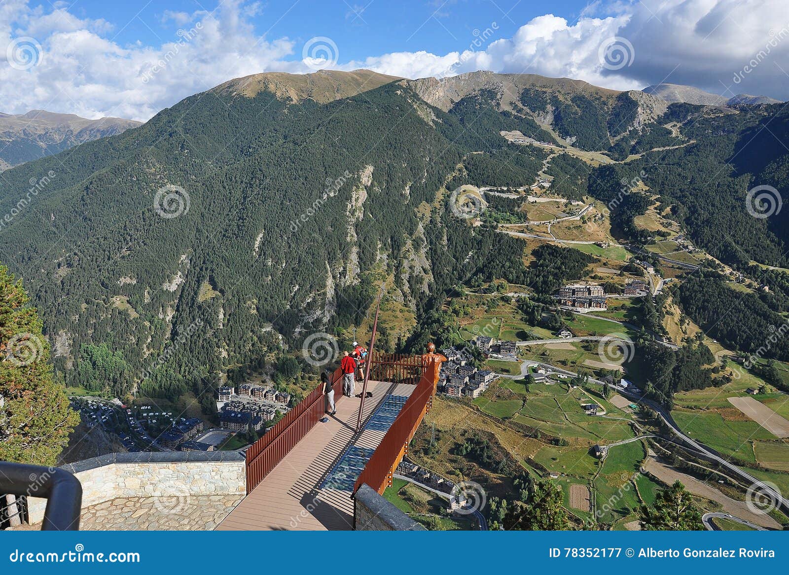 Lookout Roc del Quer editorial photography. Image of visit - 78352177