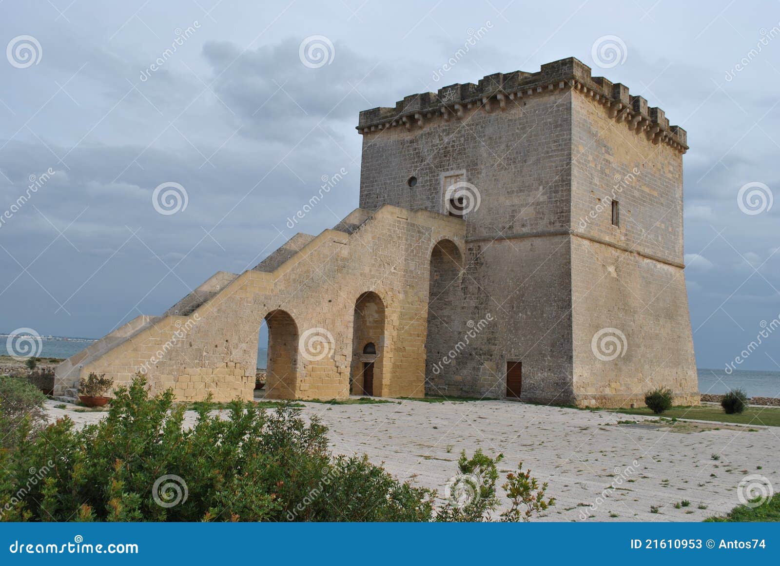 Lookout tower stock image. Image of salento, fortification - 21610953