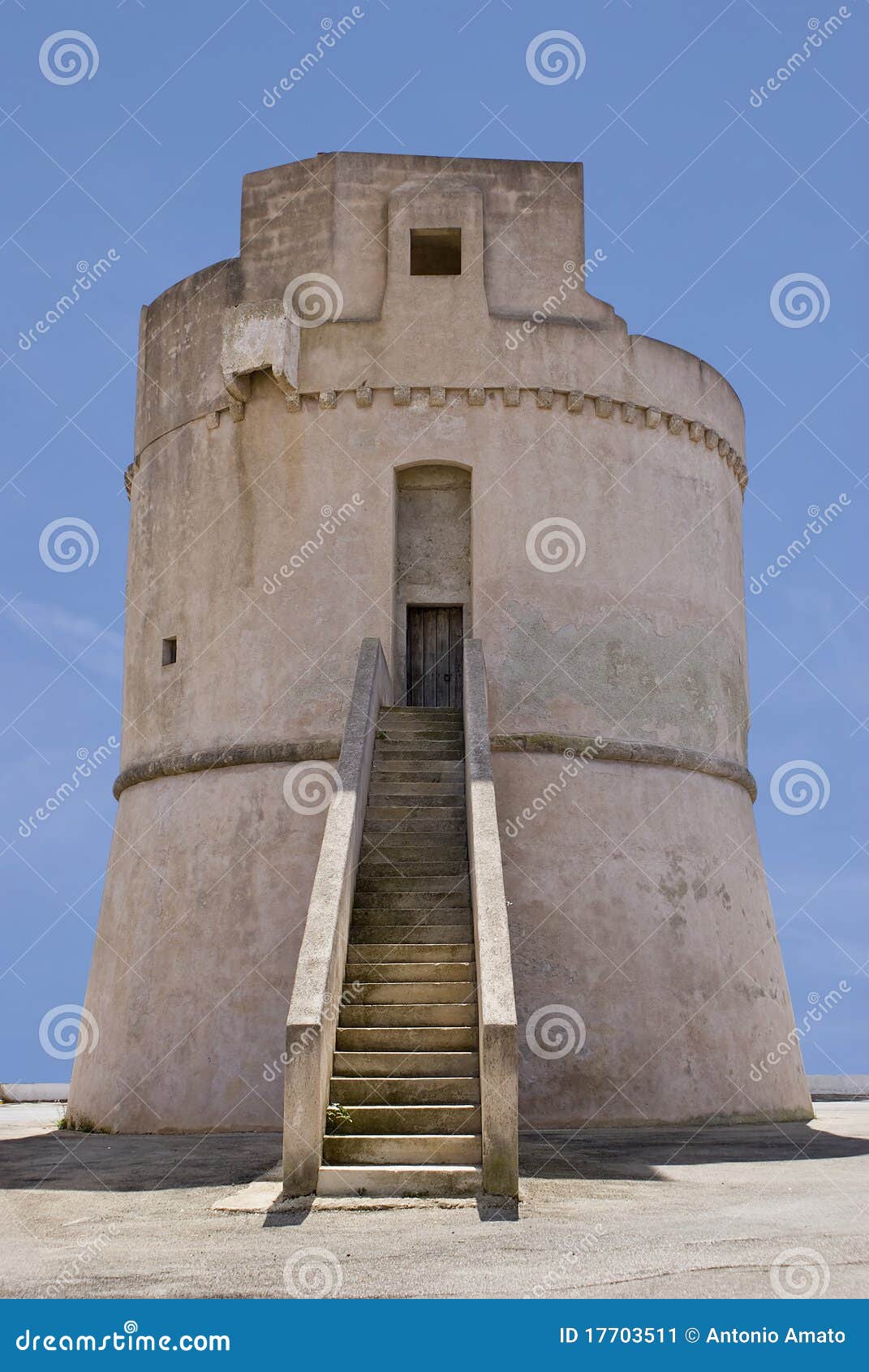 Lookout Tower Along the Italian Coast Stock Image - Image of sentinel ...