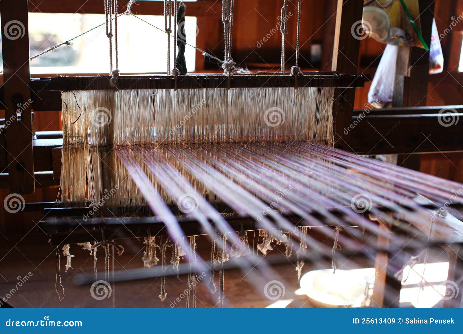 Loom with Warp Threads Under Tension Interweaving Stock Image - Image ...