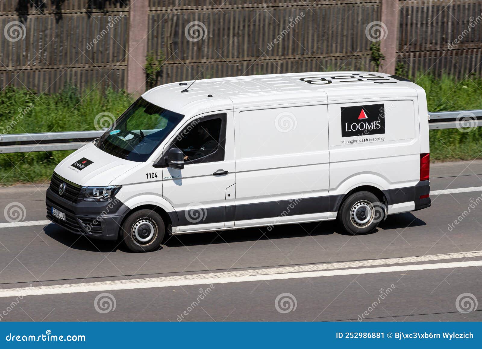 Loomis van editorial photo. Image of deliver, germany - 252986881