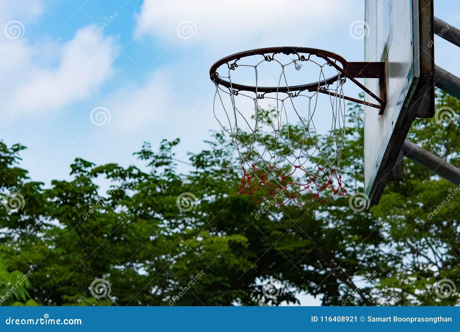 The Loop and the Basketball Hoop Damaged Stock Image - Image of dunk ...