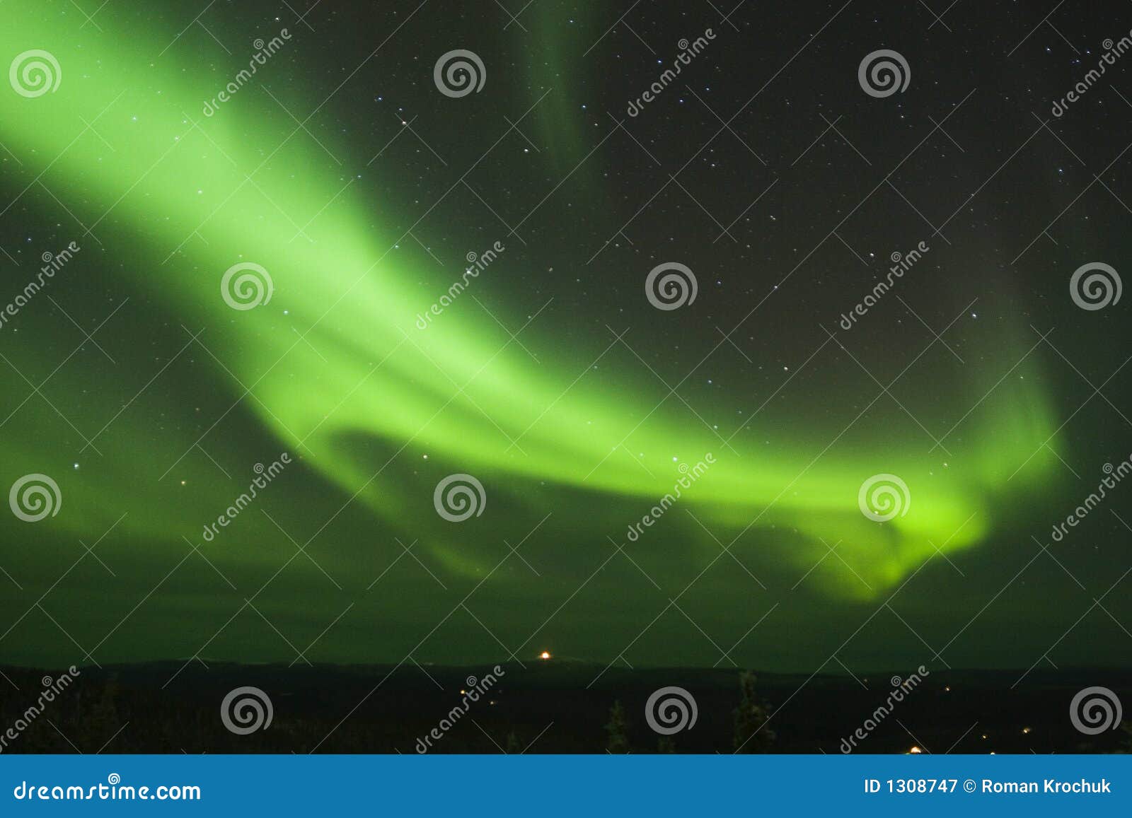 Loop of Northern Lights in the Night Sky Stock Image - Image of evening ...