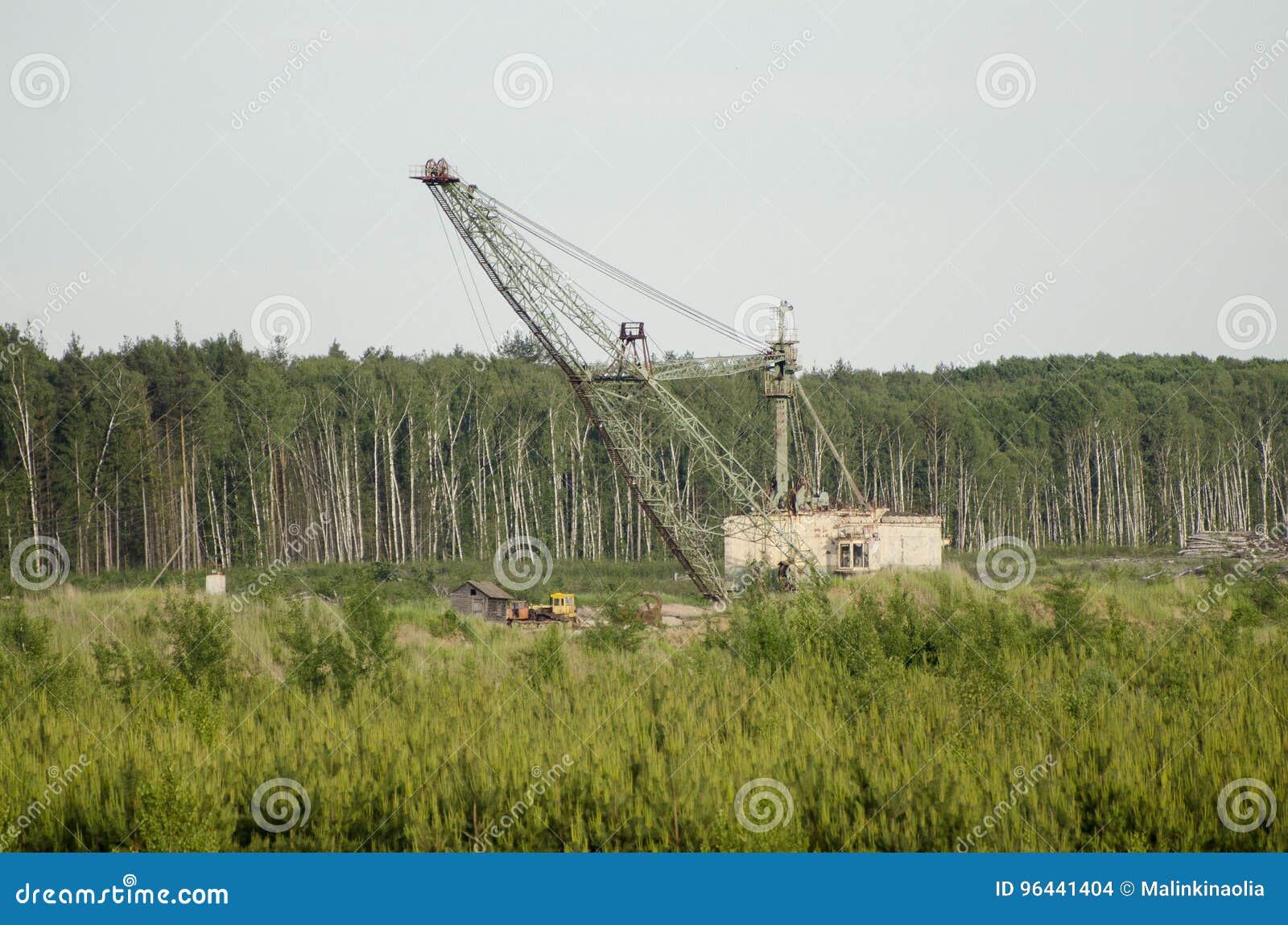 Dragline Single Stock Photos - Free & Royalty-Free Stock Photos from ...