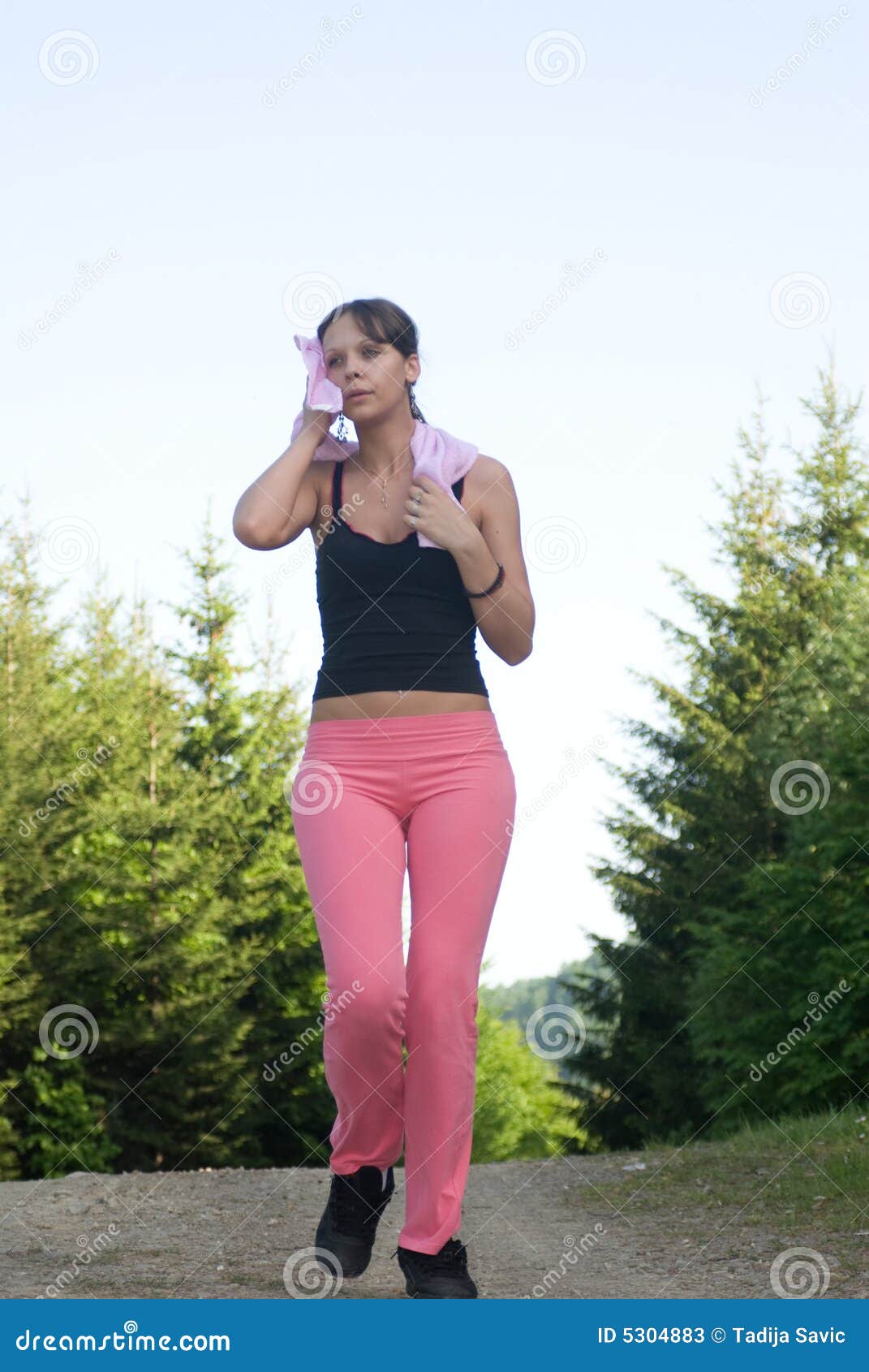 Lopend Meisje Picture. Image: 5304883