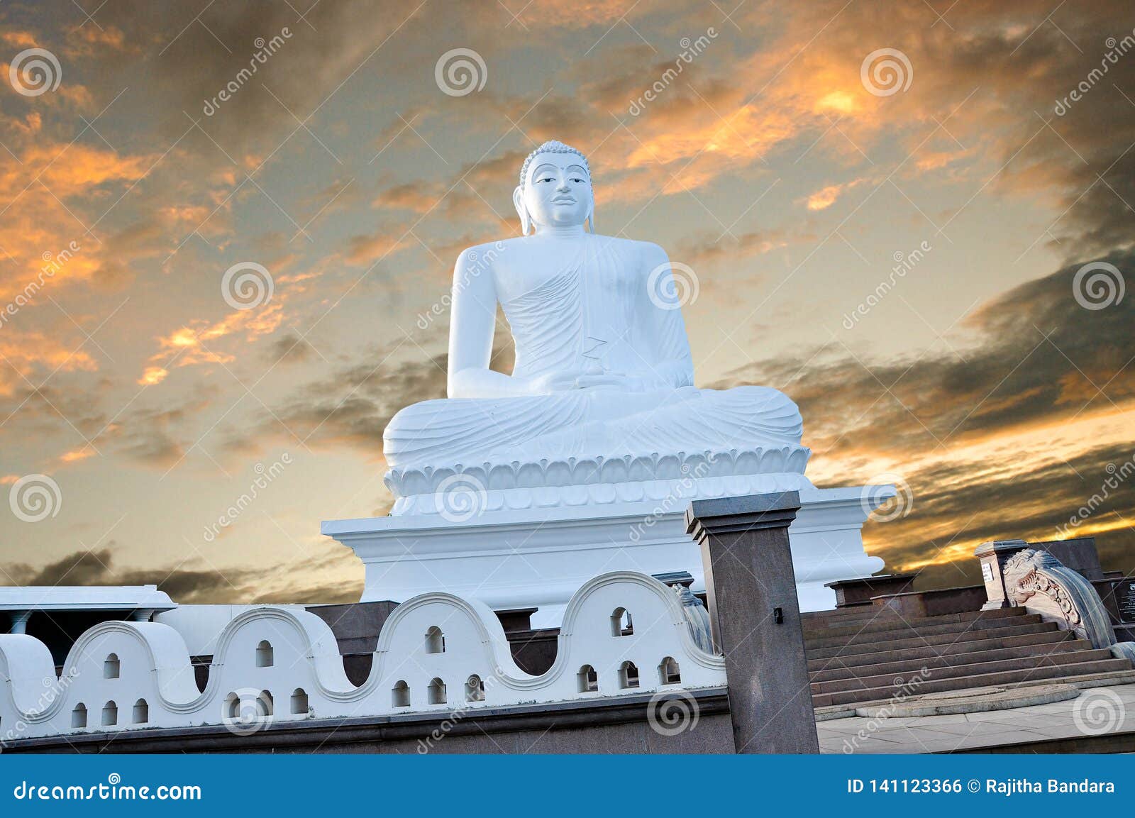 Lord Buddha in Mahiyangana Sri Lanka. Stock Photo - Image of buddha ...