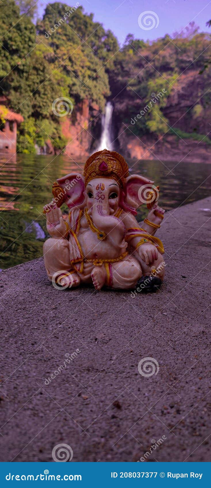 Lord Ganesh on the Waterfall Stock Image - Image of monument, flower ...