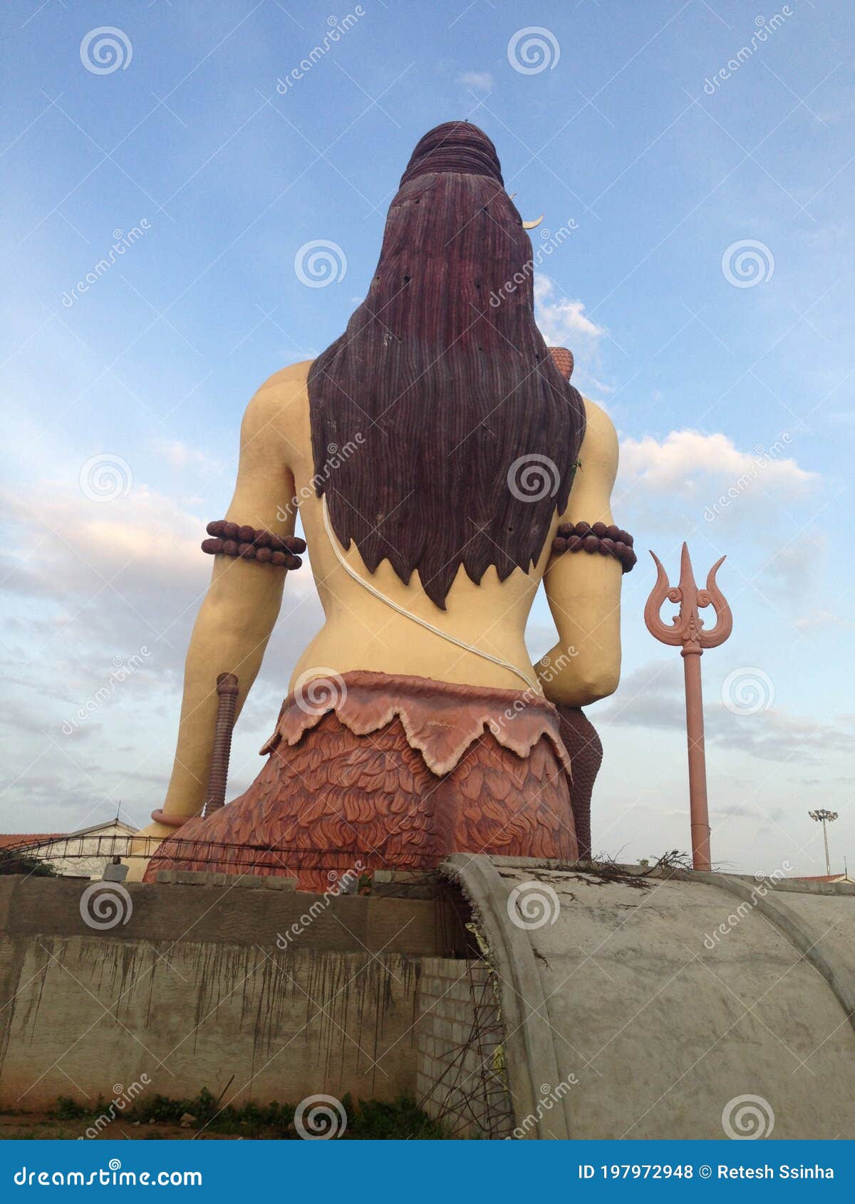 Lord shiva back side foto de archivo. Imagen de shiva - 197972948