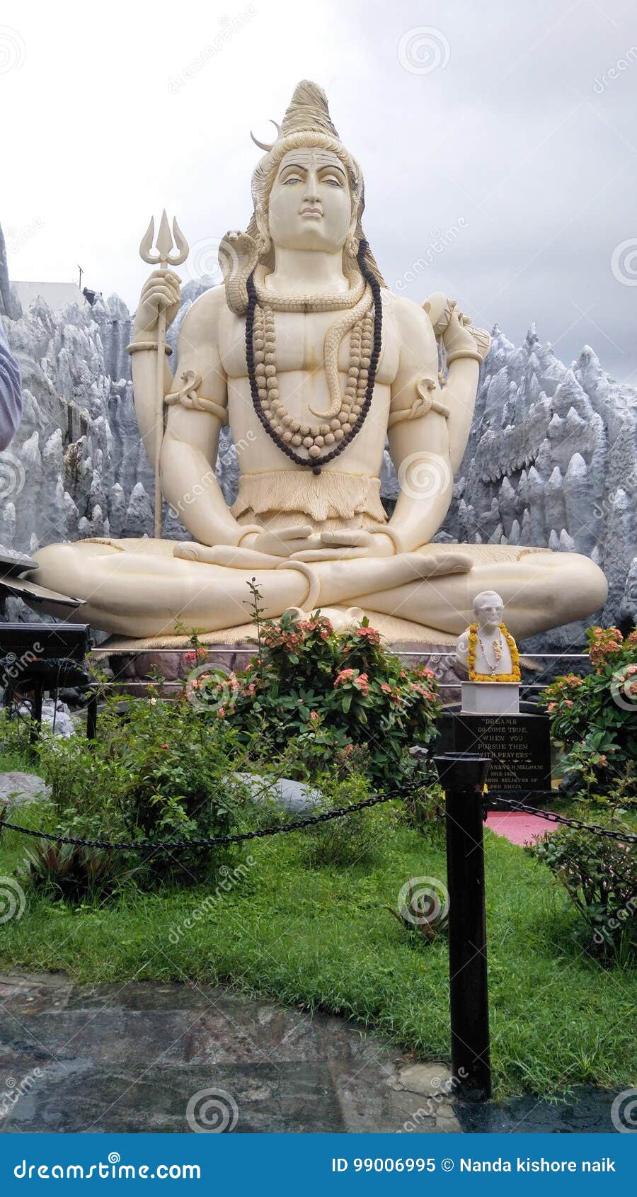 Shiva's Foot - Foot Shaped Rock At Mount Arunachala In Tiruvannamalai ...