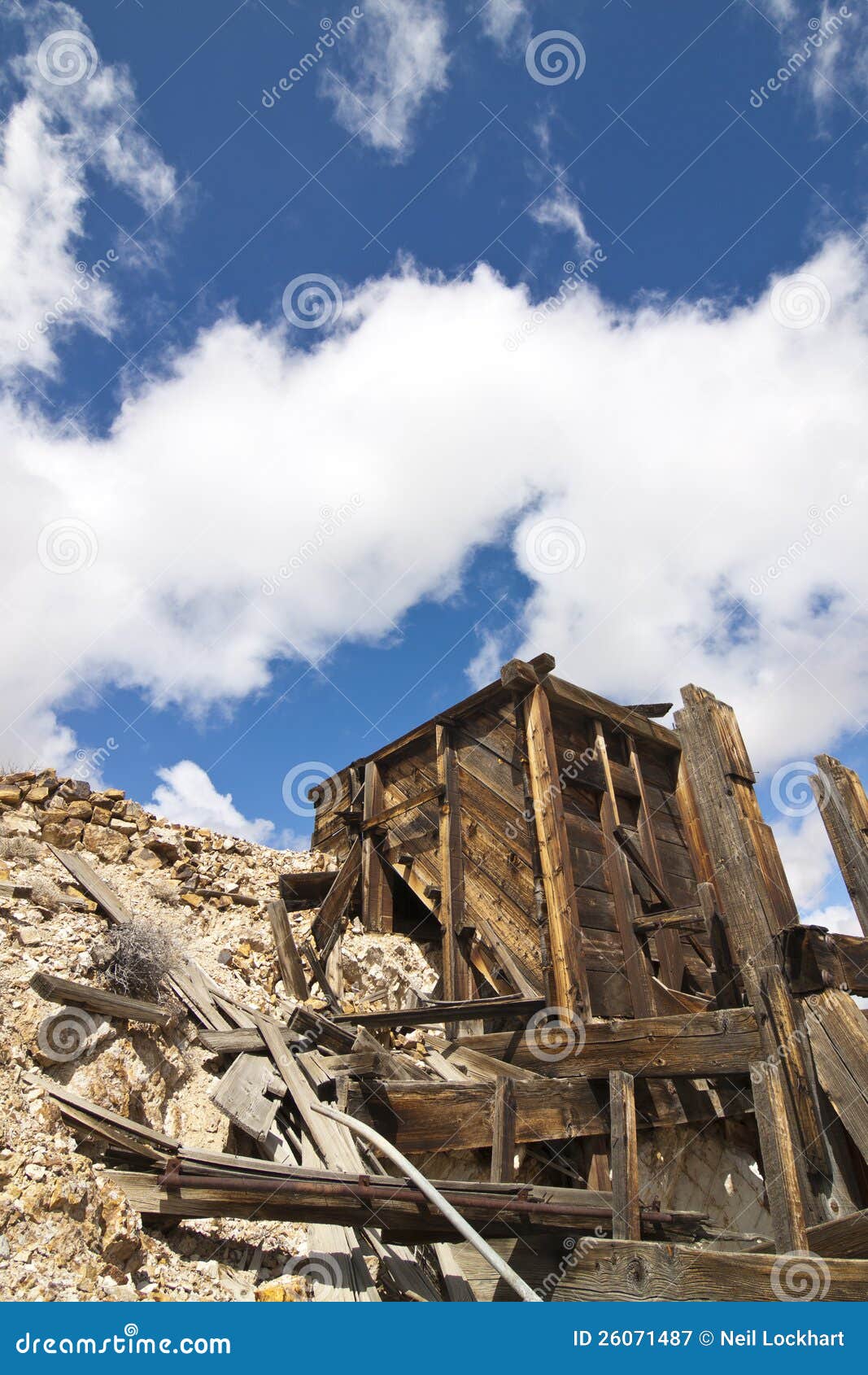 Lorena Gold Mine Ore Bin stock image. Image of wood, crumbling - 26071487