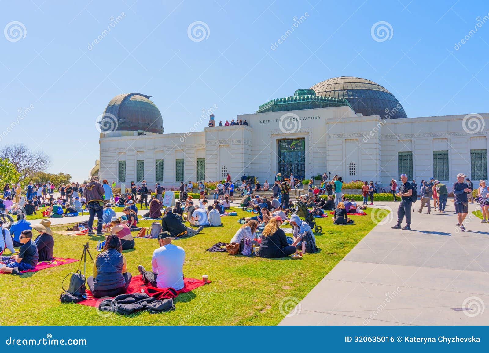 Los Angeles, California - April 8, 2024: Solar Eclipse Gathering at ...