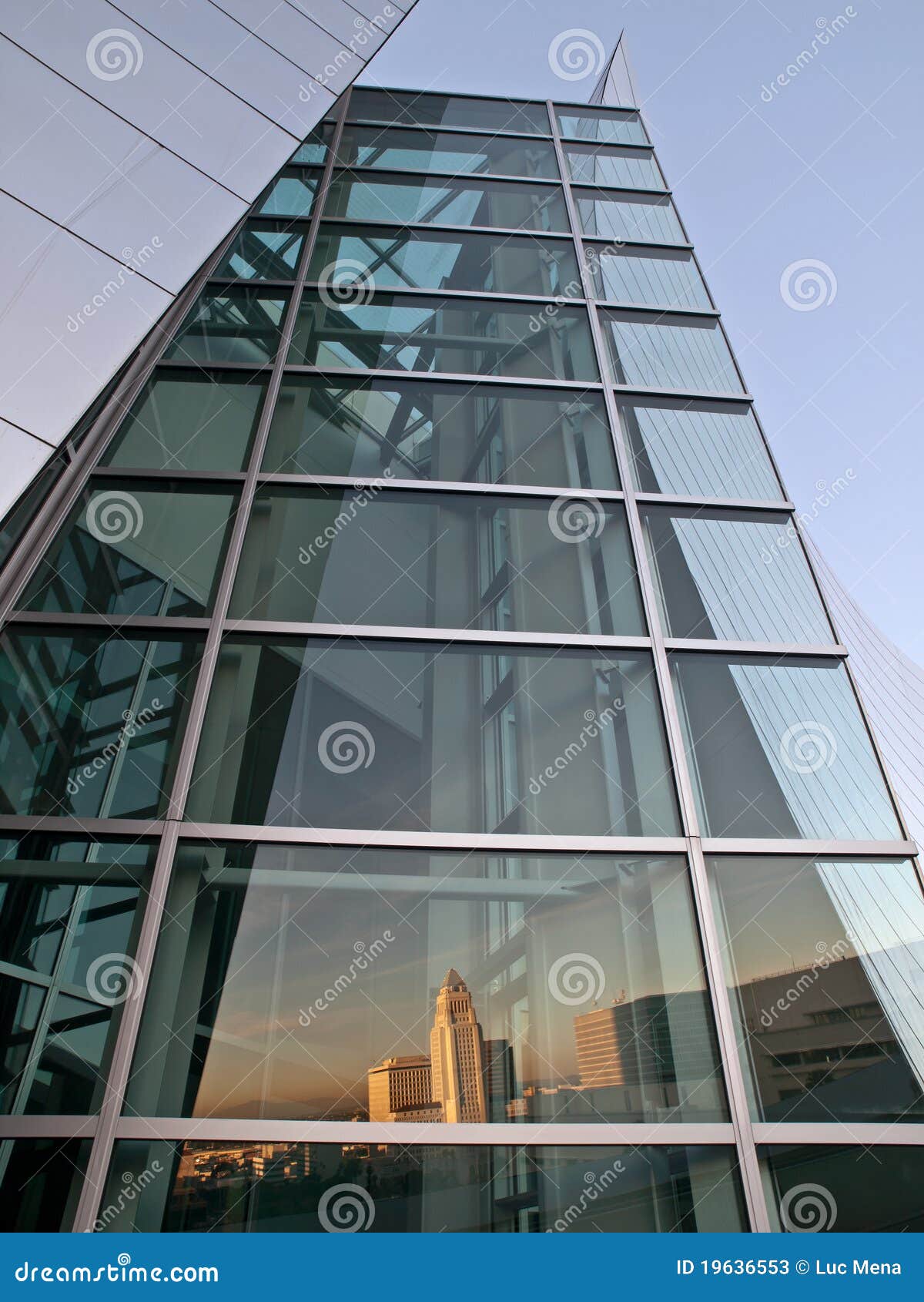 Los Angeles City Hall Reflection Editorial Stock Photo - Image of ...
